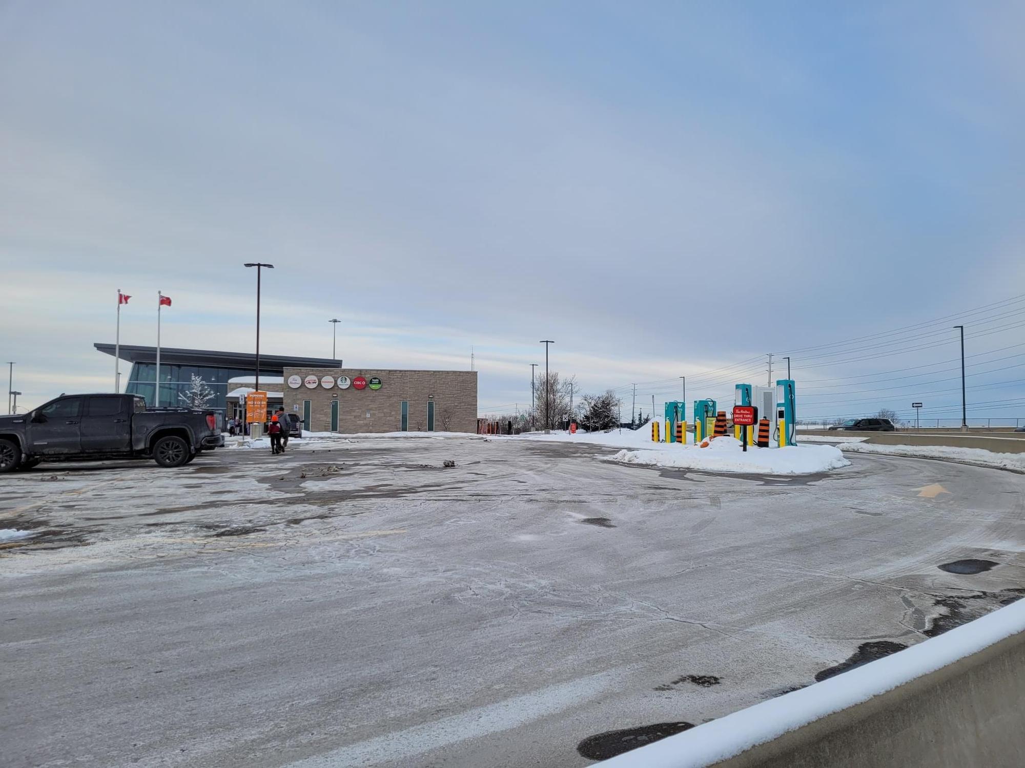 ONroute Barrie | Barrie, ON | EV Station