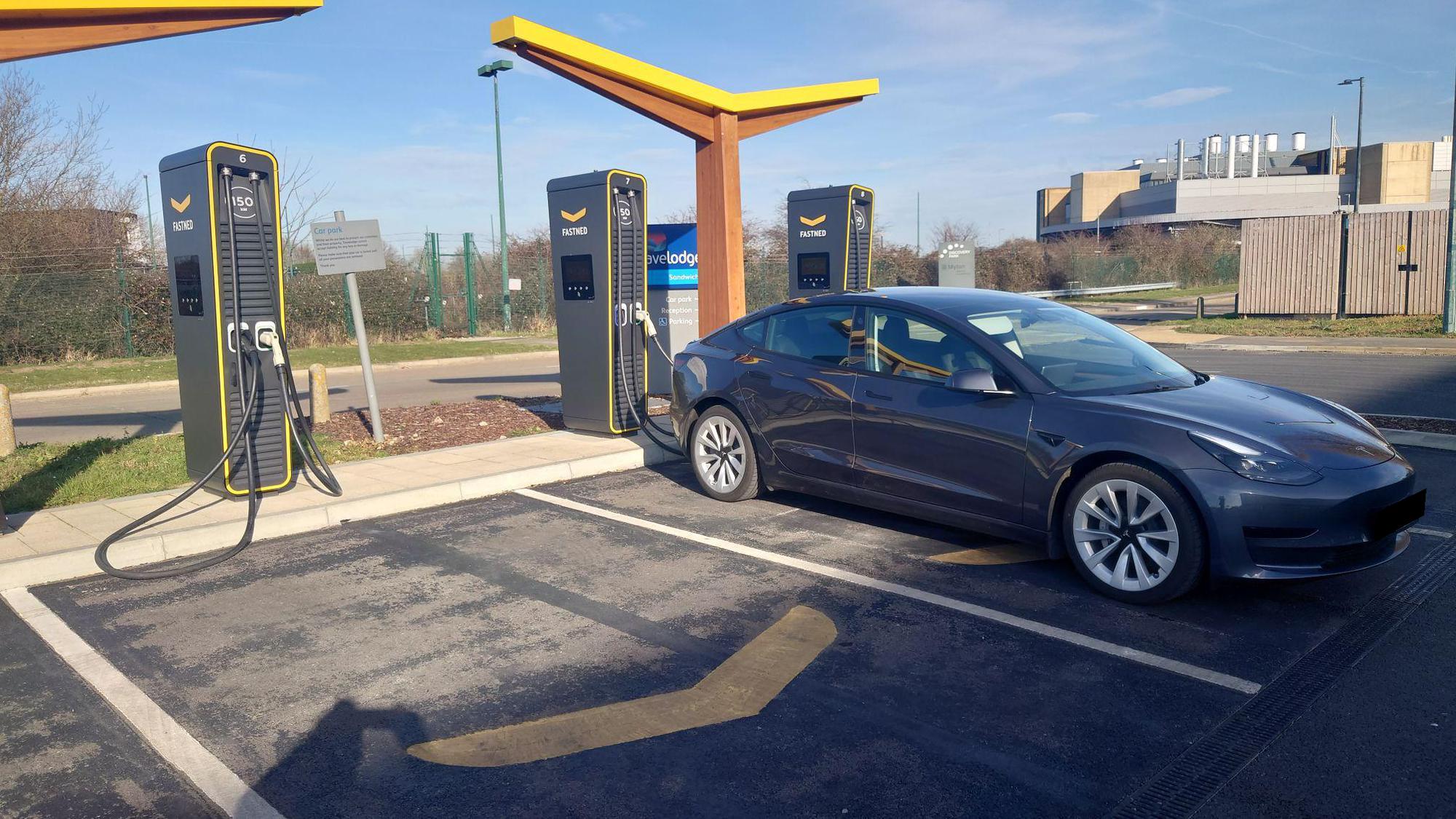 Spitfire Way Car Park | Spitfire Way, Sandwich CT13 9FE, UK | EV Station