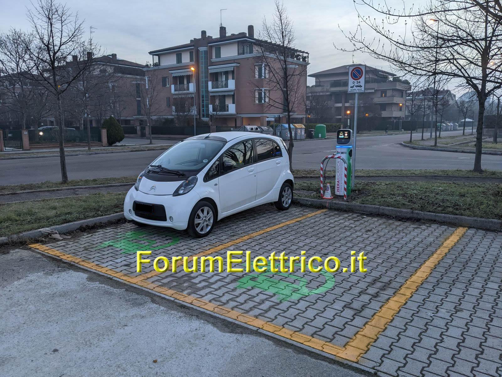 Hera Comm | Modena, Emilia-Romagna | EV Station