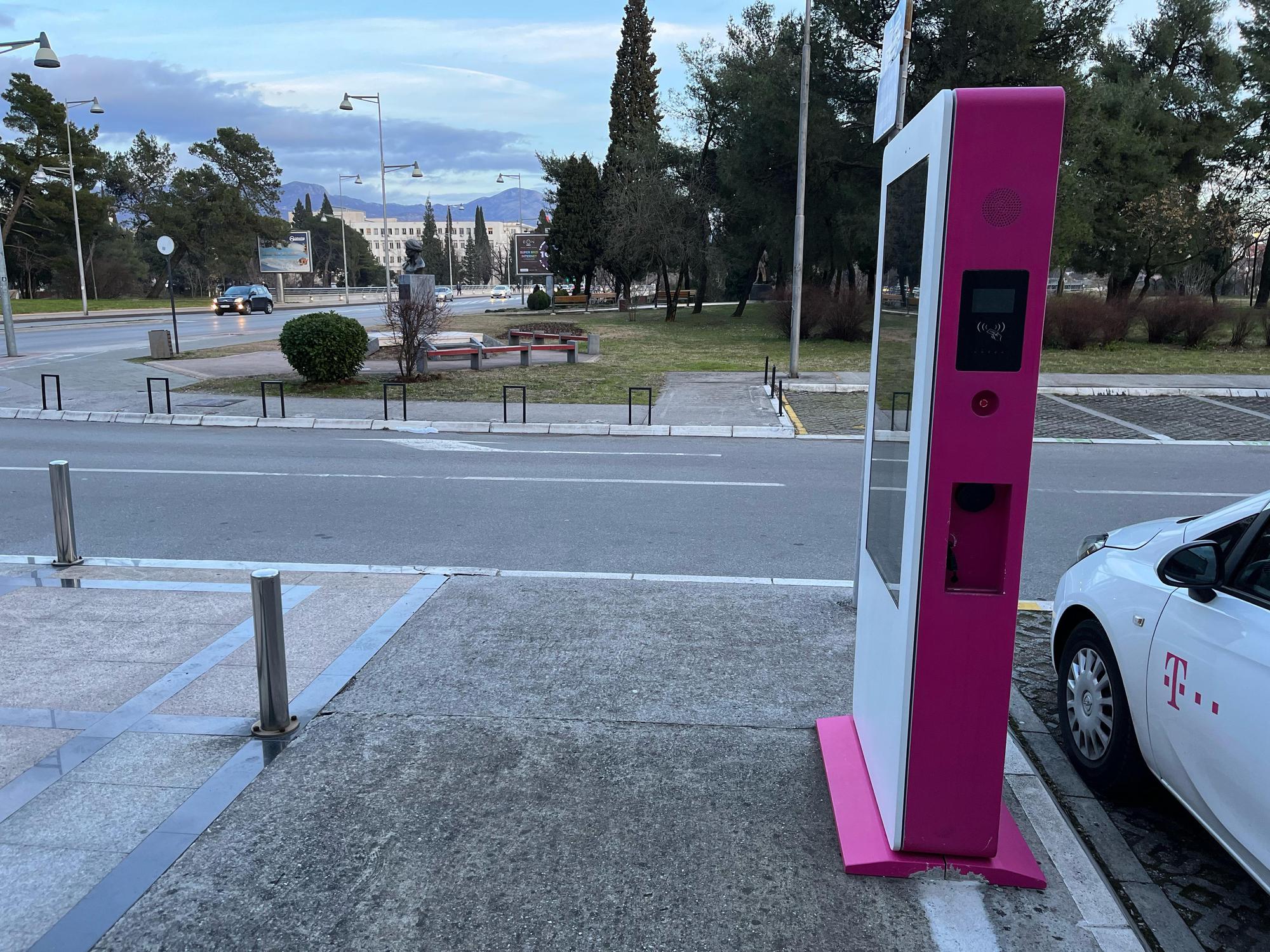 CEDIS | PG, Glavni grad Podgorica | EV Station