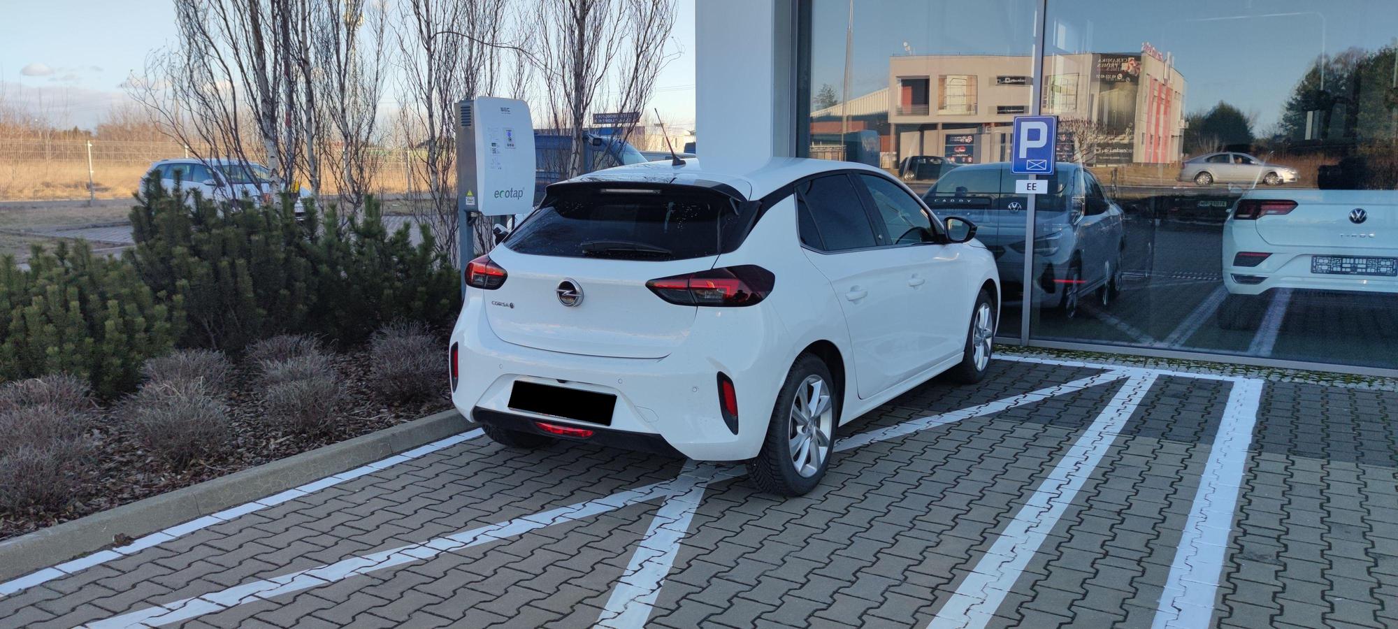 Volkswagen Ster Radom | Radom, Mazowieckie | EV Station