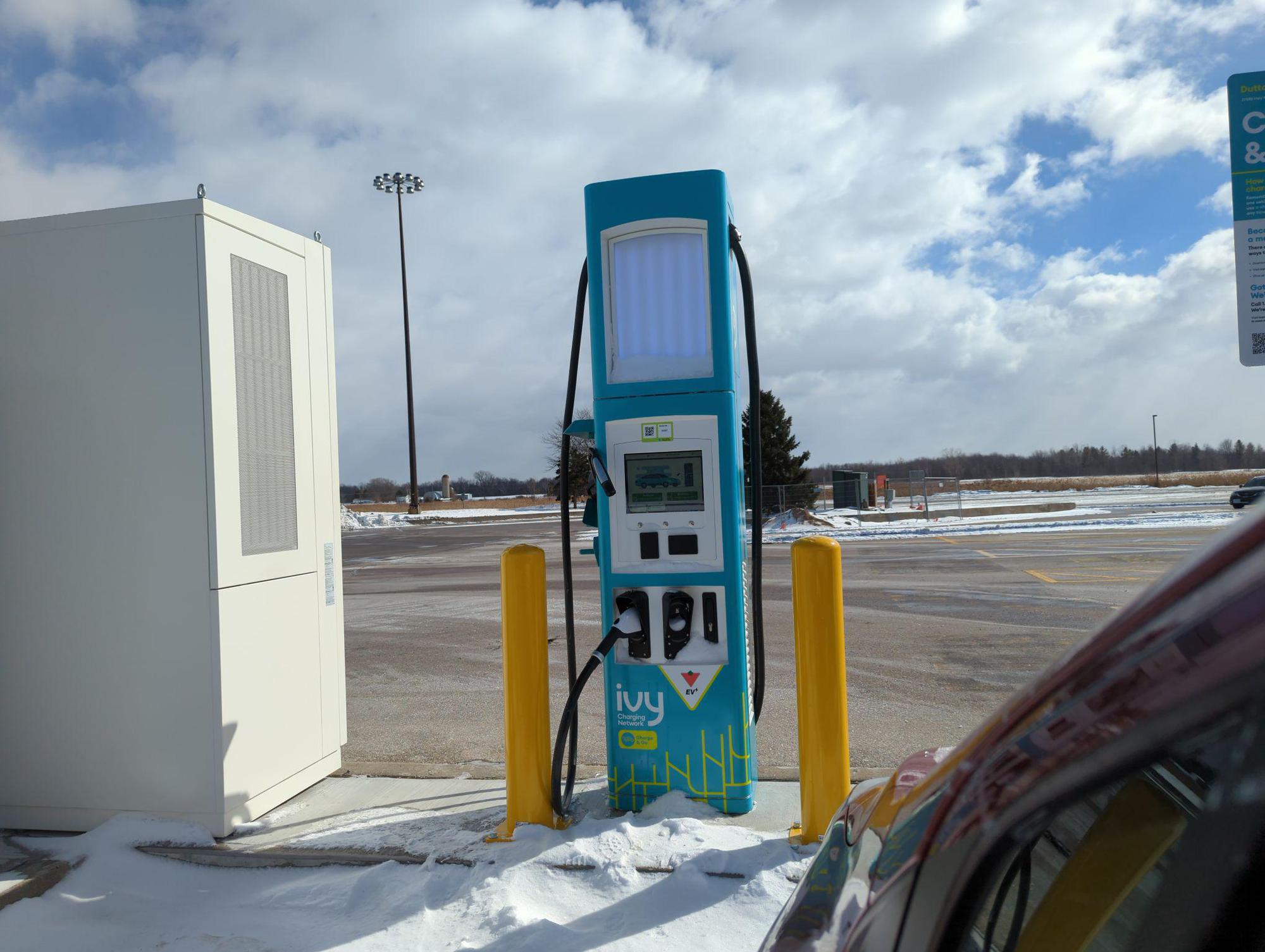 ONroute Dutton Eastbound 401 | Dutton, ON | EV Station