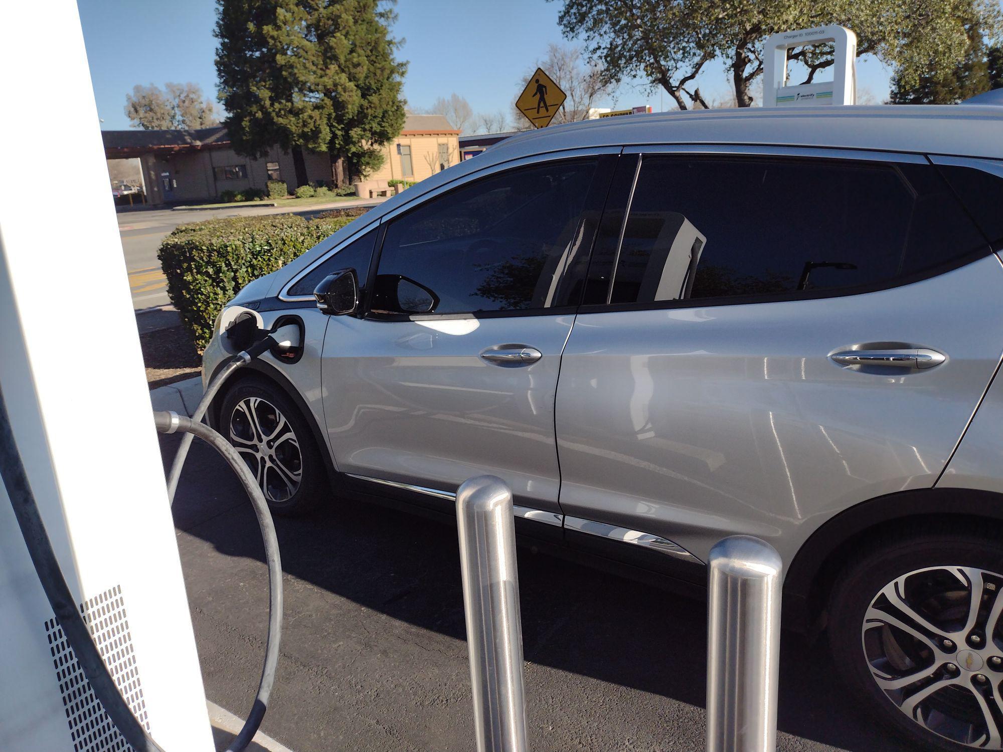 Safeway Anderson | Anderson, CA | EV Station