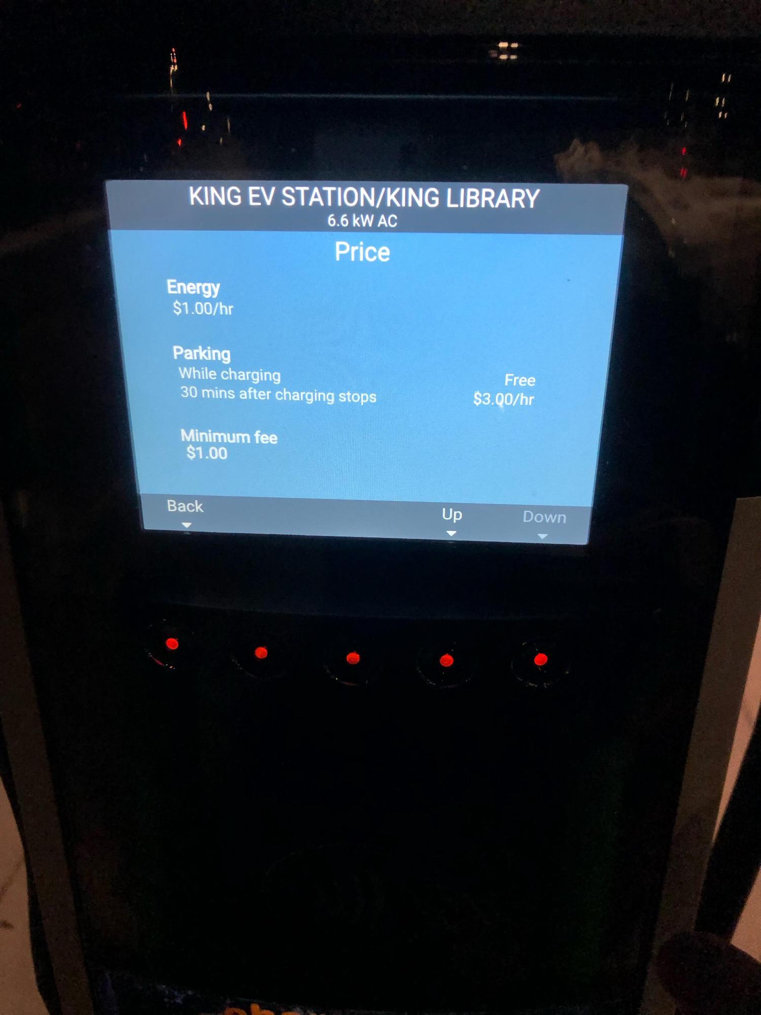King City Public Library | King City, ON | EV Station