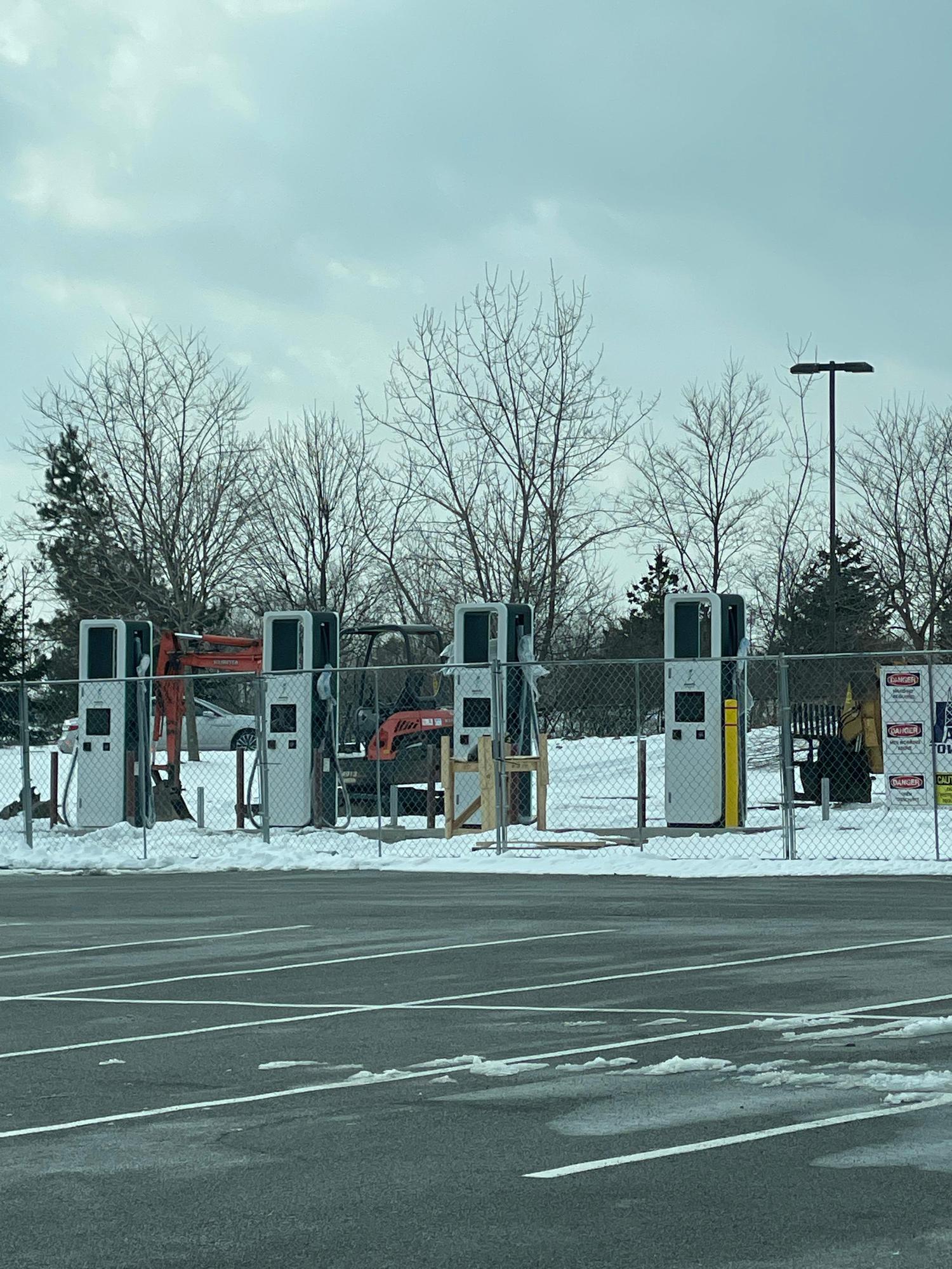 Victor Crossing | Victor, NY | EV Station