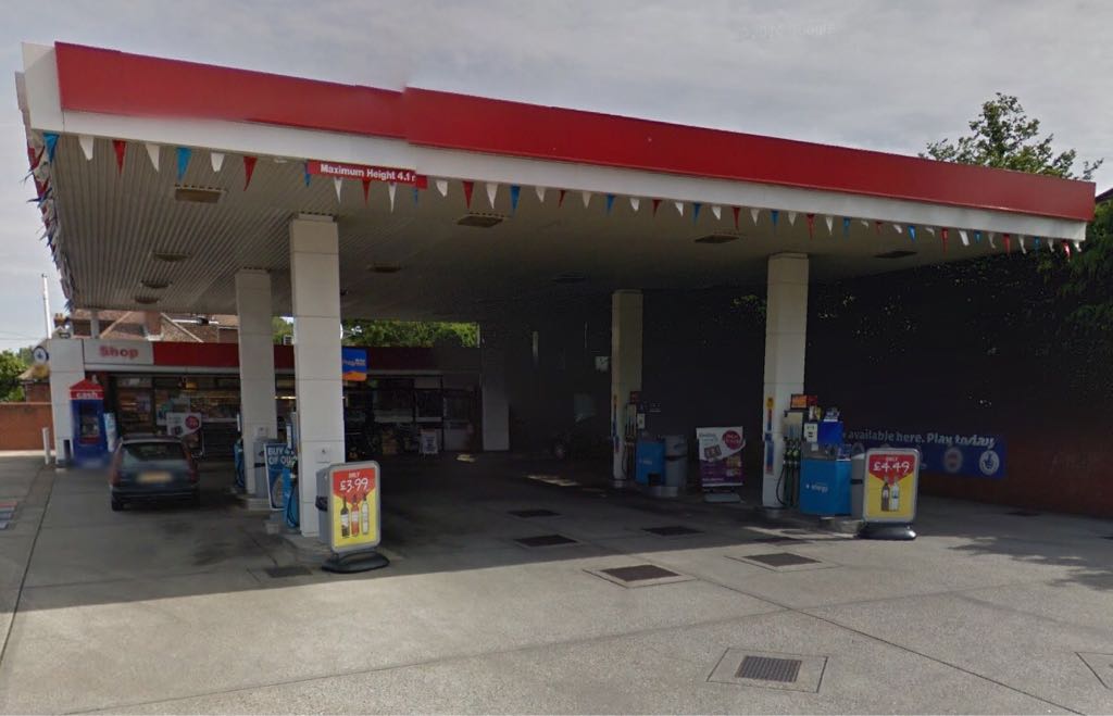 Esso Garage Farnborough | Farnborough, England | EV Station