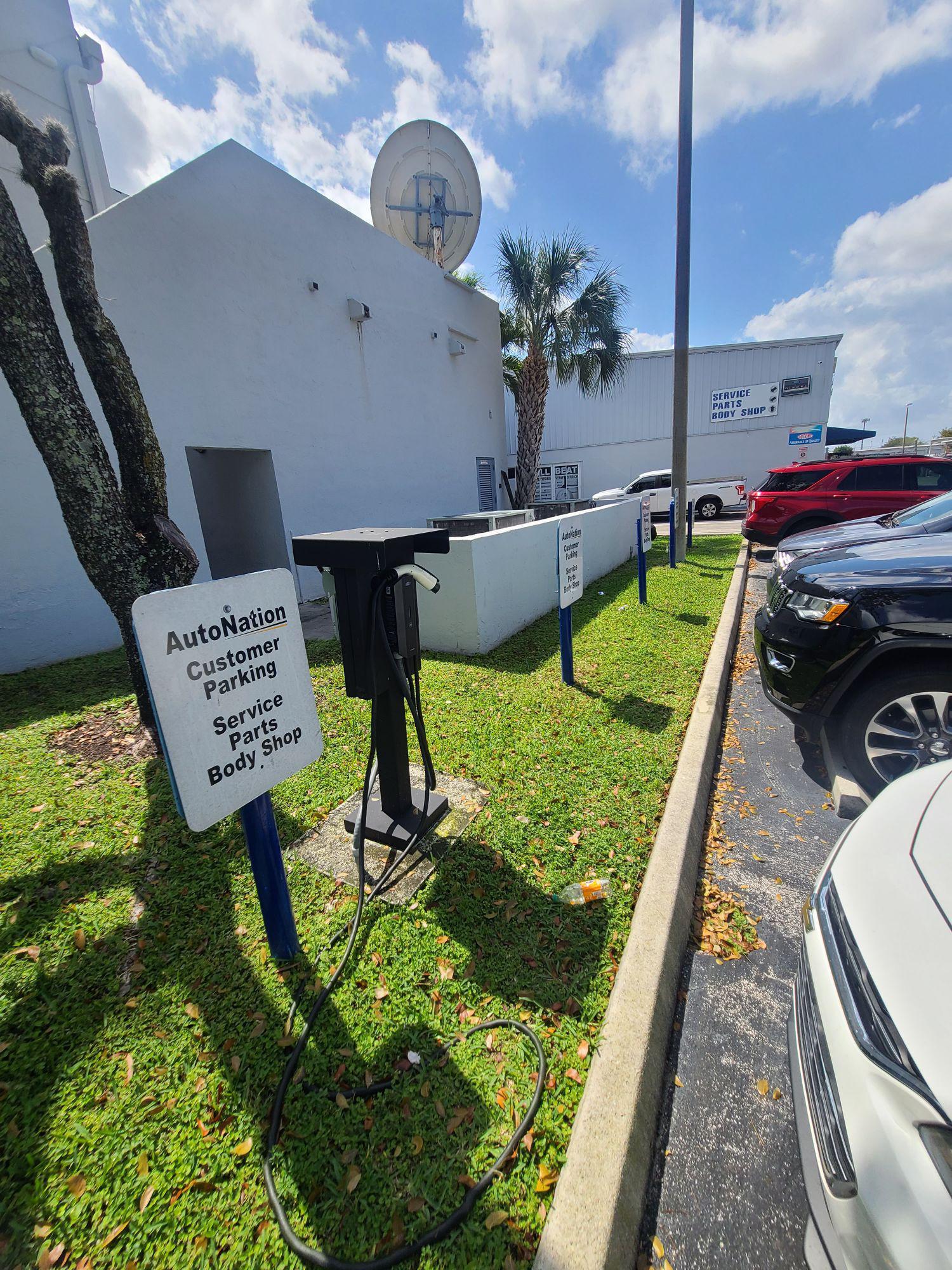AutoNation Ford | Hialeah, FL | EV Station