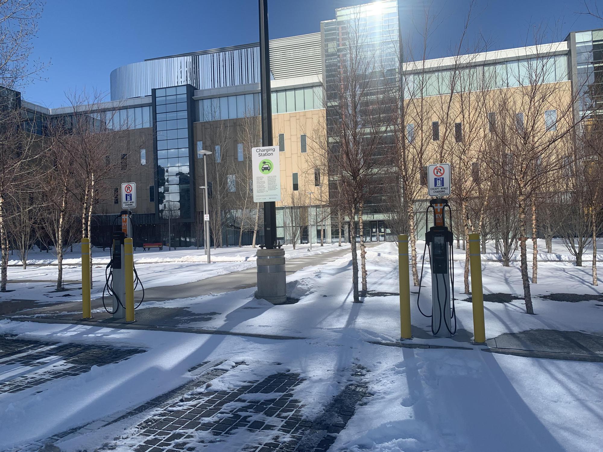 Sheridan College - Hazel McCallion Library | Mississauga, ON | EV Station