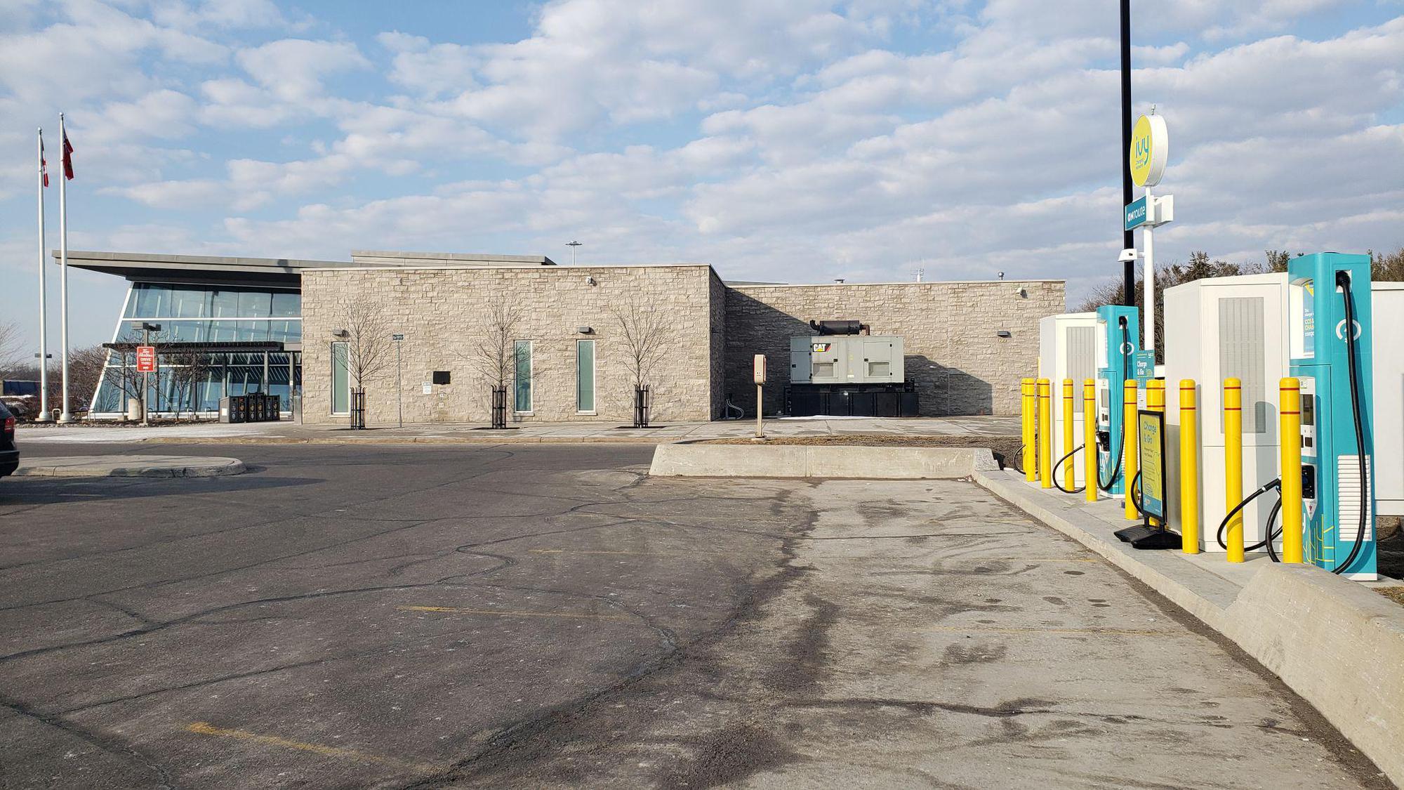 ONroute Cambridge North 401-Westbound | Cambridge, ON | EV Station