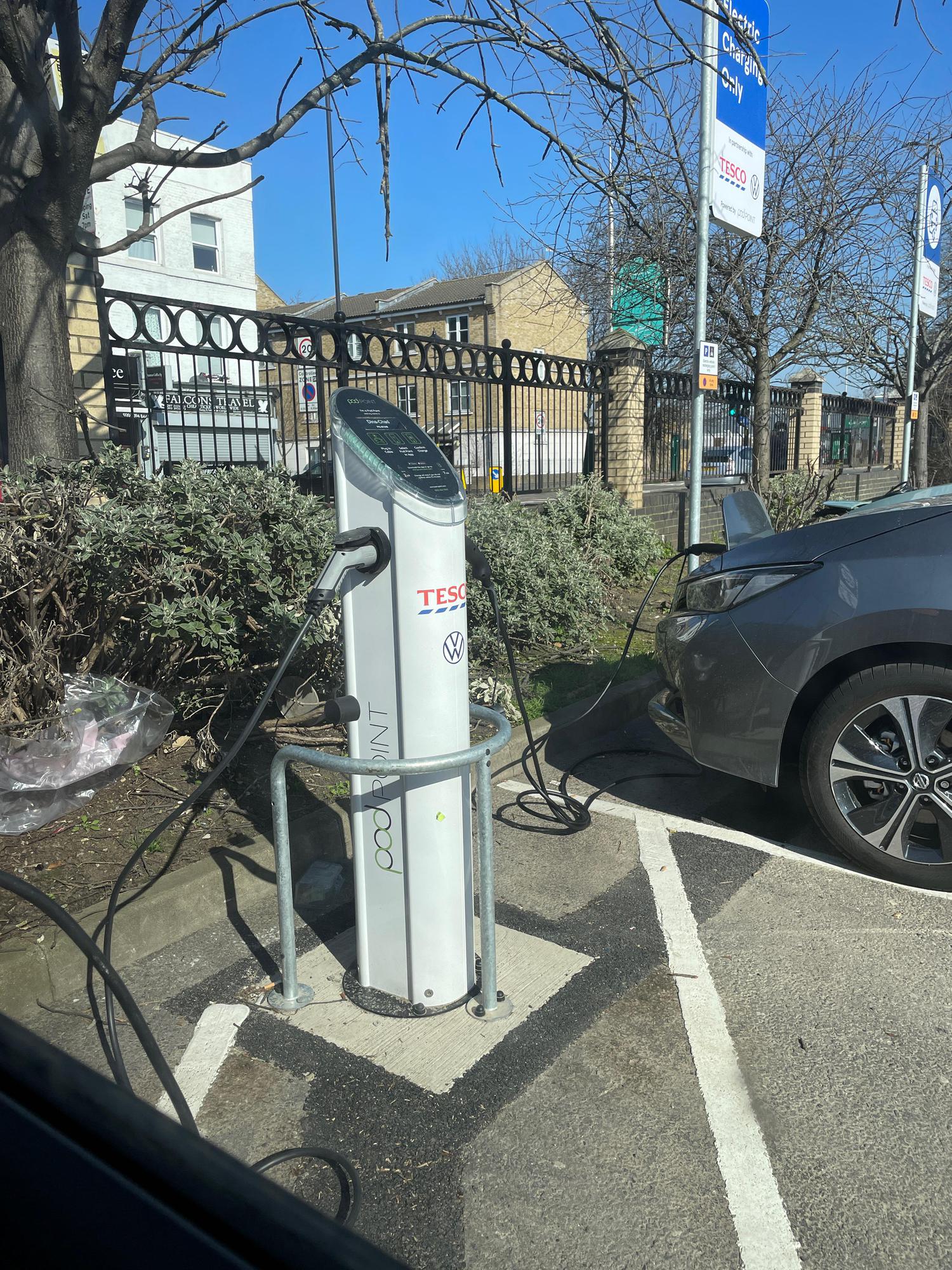 Tesco Superstore Southwark | 107 Dunton Rd, Southwark, London, SE1 5HG ...