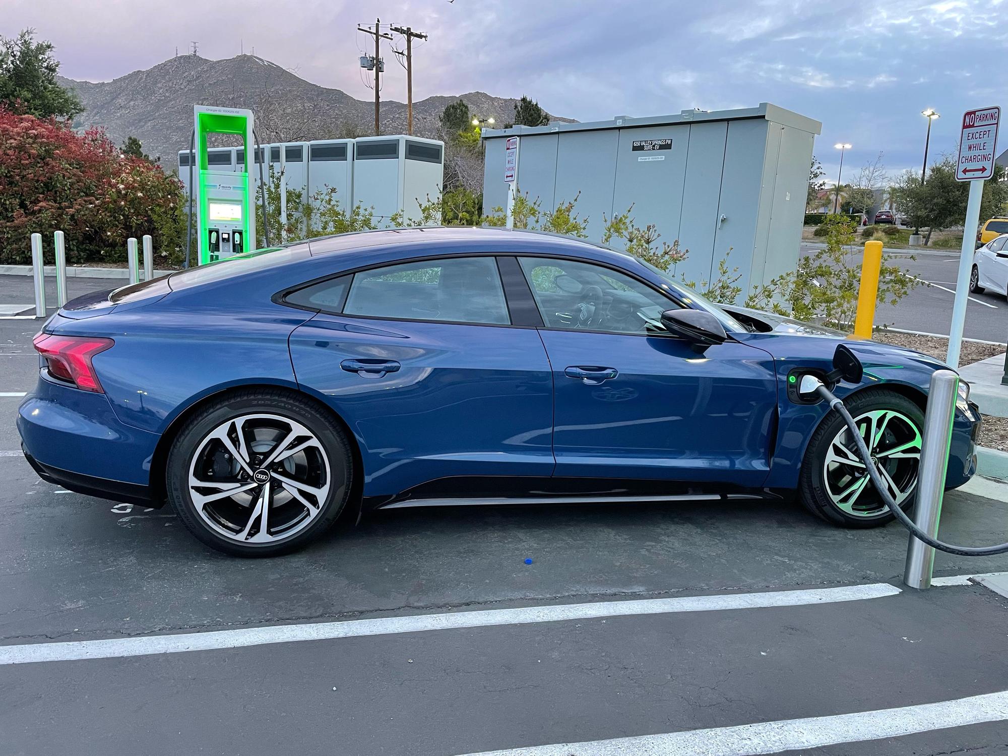 Walmart Supercenter Riverside | Riverside, CA | EV Station