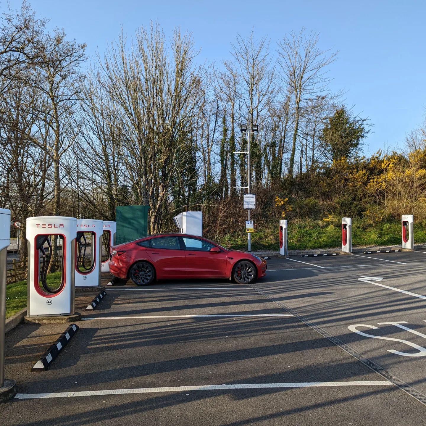 Welcome Break Sarn Park Services M4 (2) | Sarn, Wales | EV Station