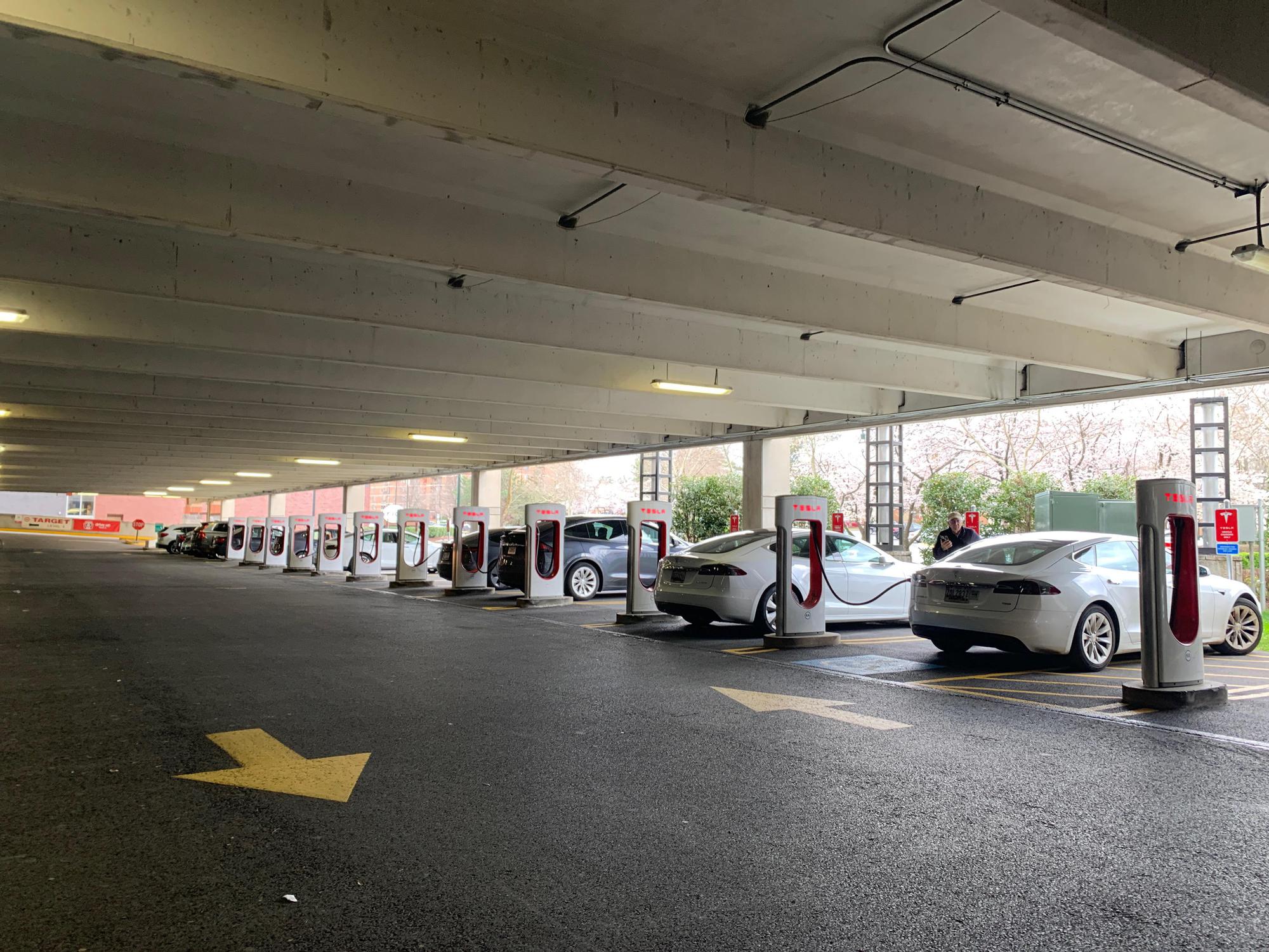 RIO Lakefront - Target Parking | Gaithersburg, MD | EV Station