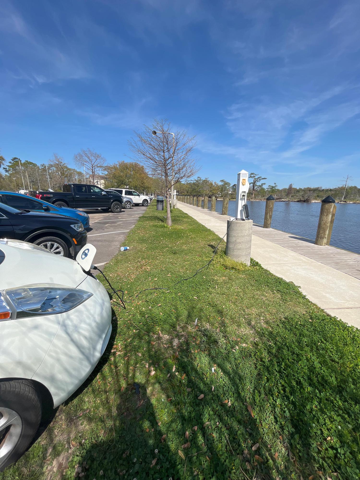 Old Mandeville | Mandeville, LA | EV Station