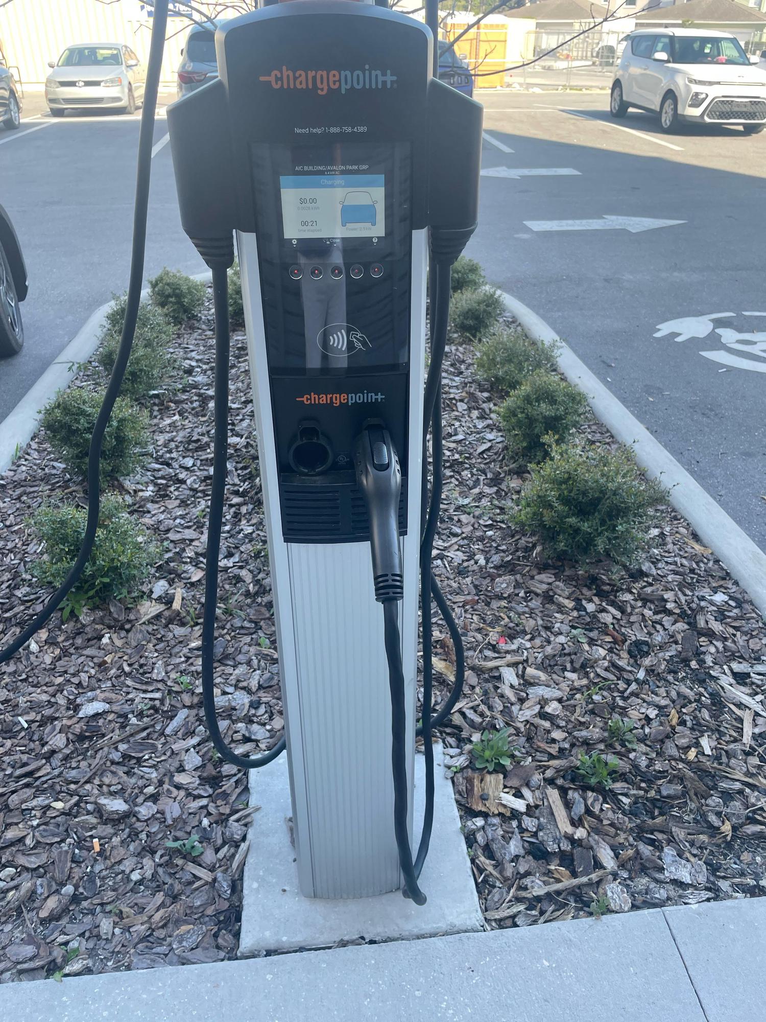 AIC Building / Avalon Park Group | Orlando, FL | EV Station