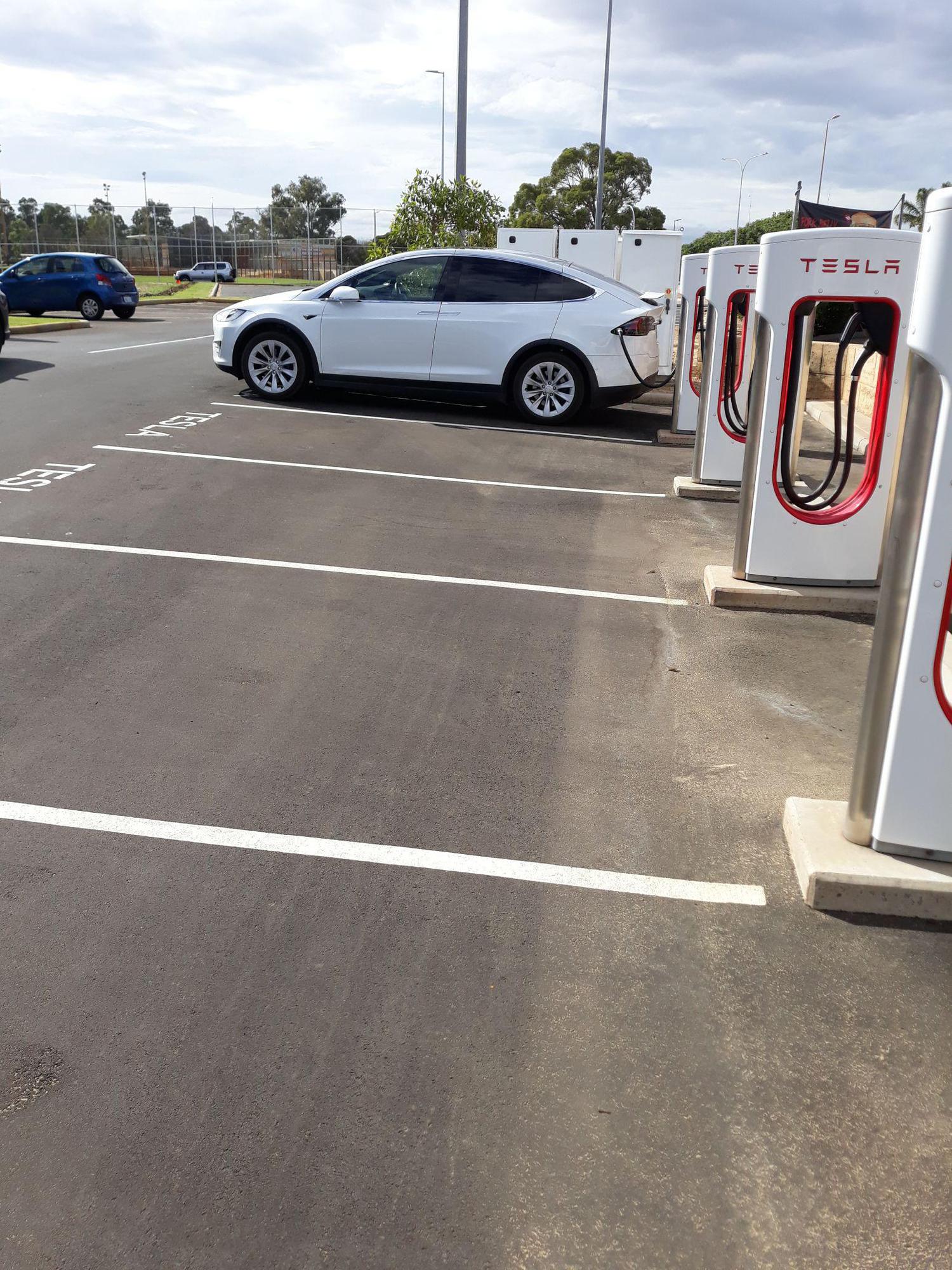 Eaton Fair Shopping Centre | Eaton, WA | EV Station