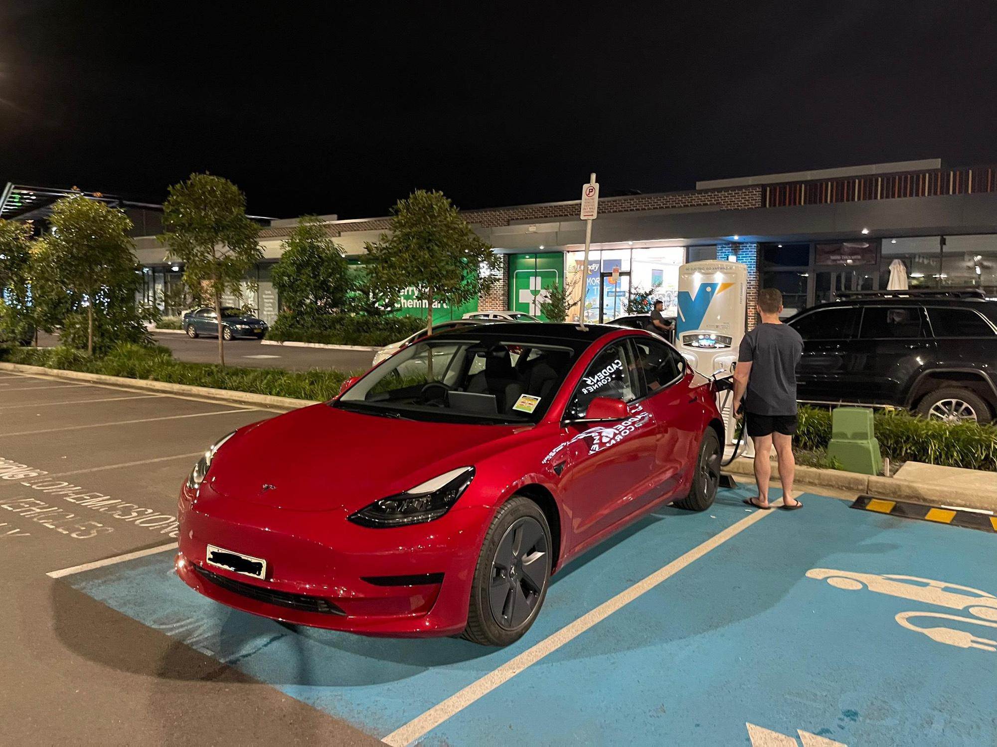 Caddens Corner Shopping Centre | Caddens, NSW | EV Station