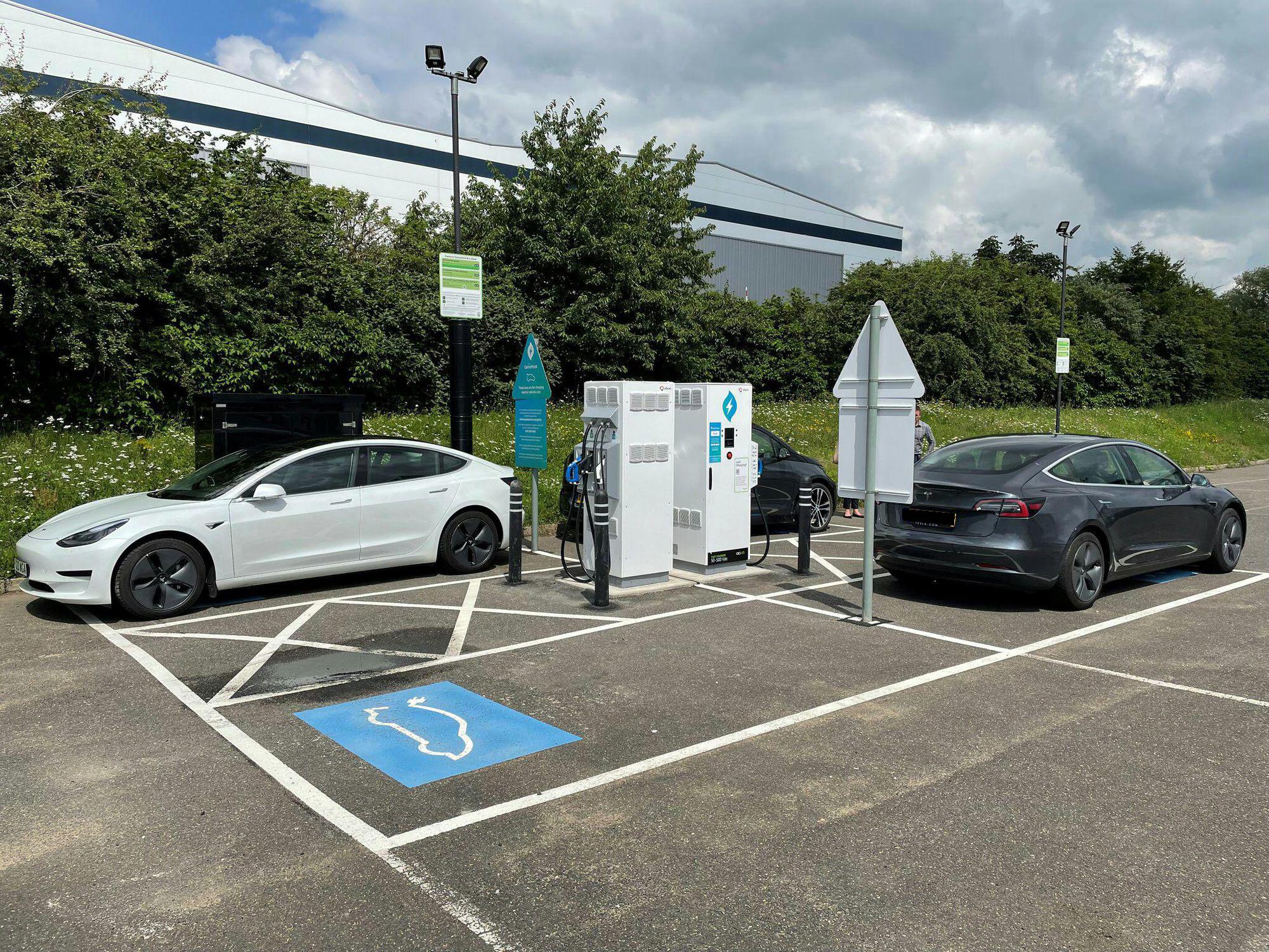 Premier Inn London Enfield Hotel | 4 Solar Way, Enfield, London, EN3 ...