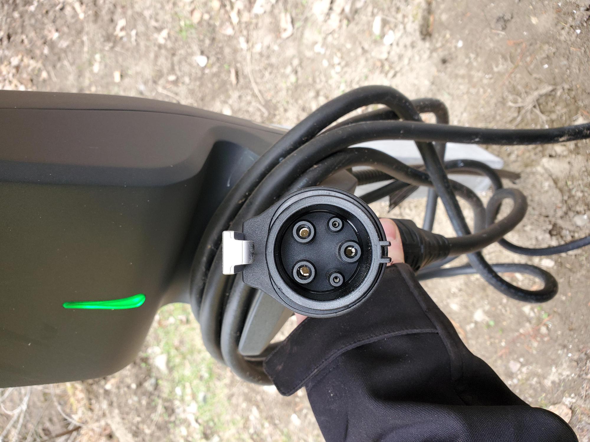 Blue Lake Resort | Boothroyd, BC | EV Station