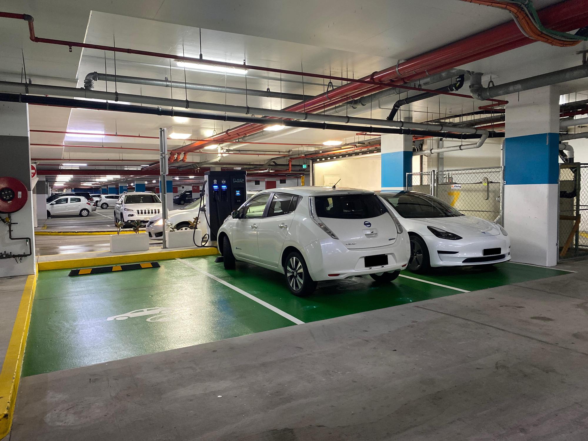 Calamvale Central Shopping Centre | Calamvale, QLD | EV Station