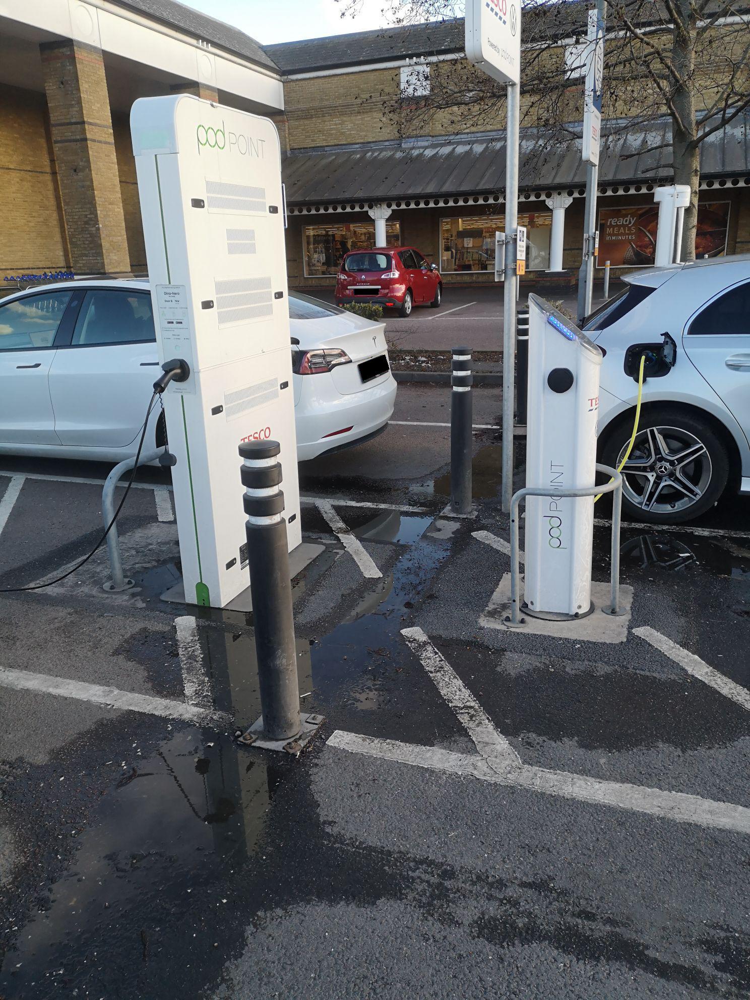 Tesco Extra Lea Valley | 1 Glover Drive, Upper Edmonton, London, N18 ...