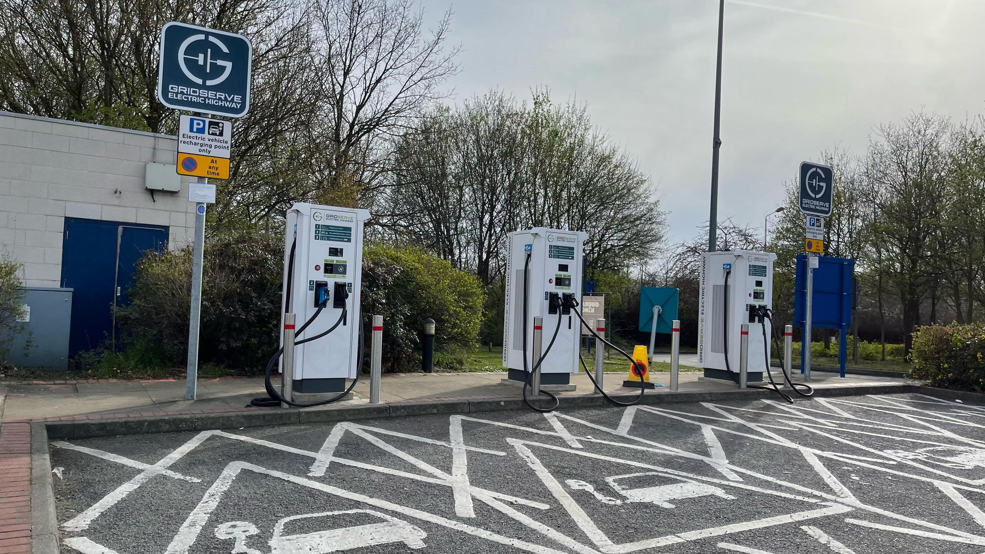 Heston Eastbound Services M4 (1) | Hounslow, England | EV Station