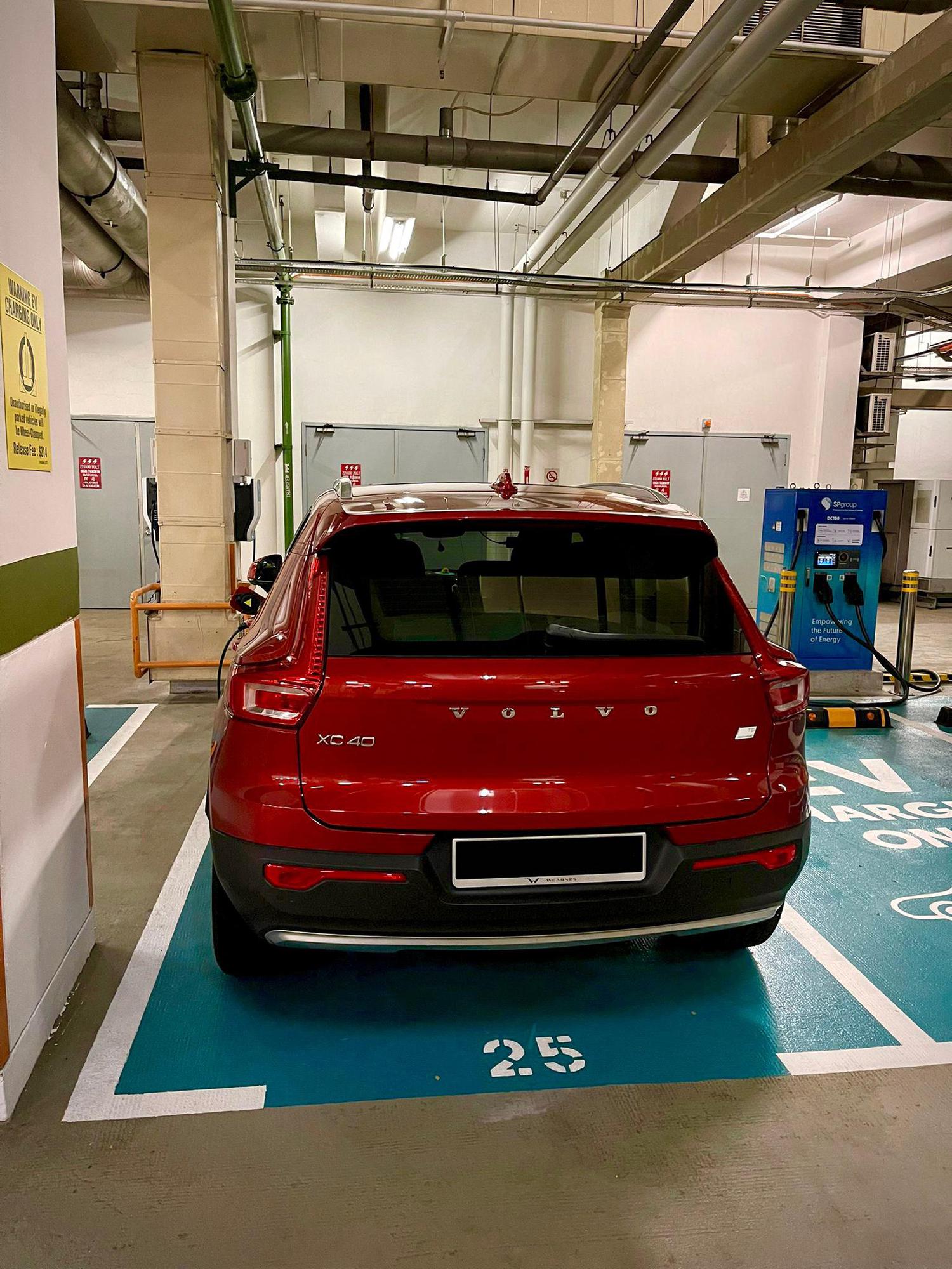 SP: Odeon Towers | 333 North Bridge Rd, Singapore 188721 | EV Station