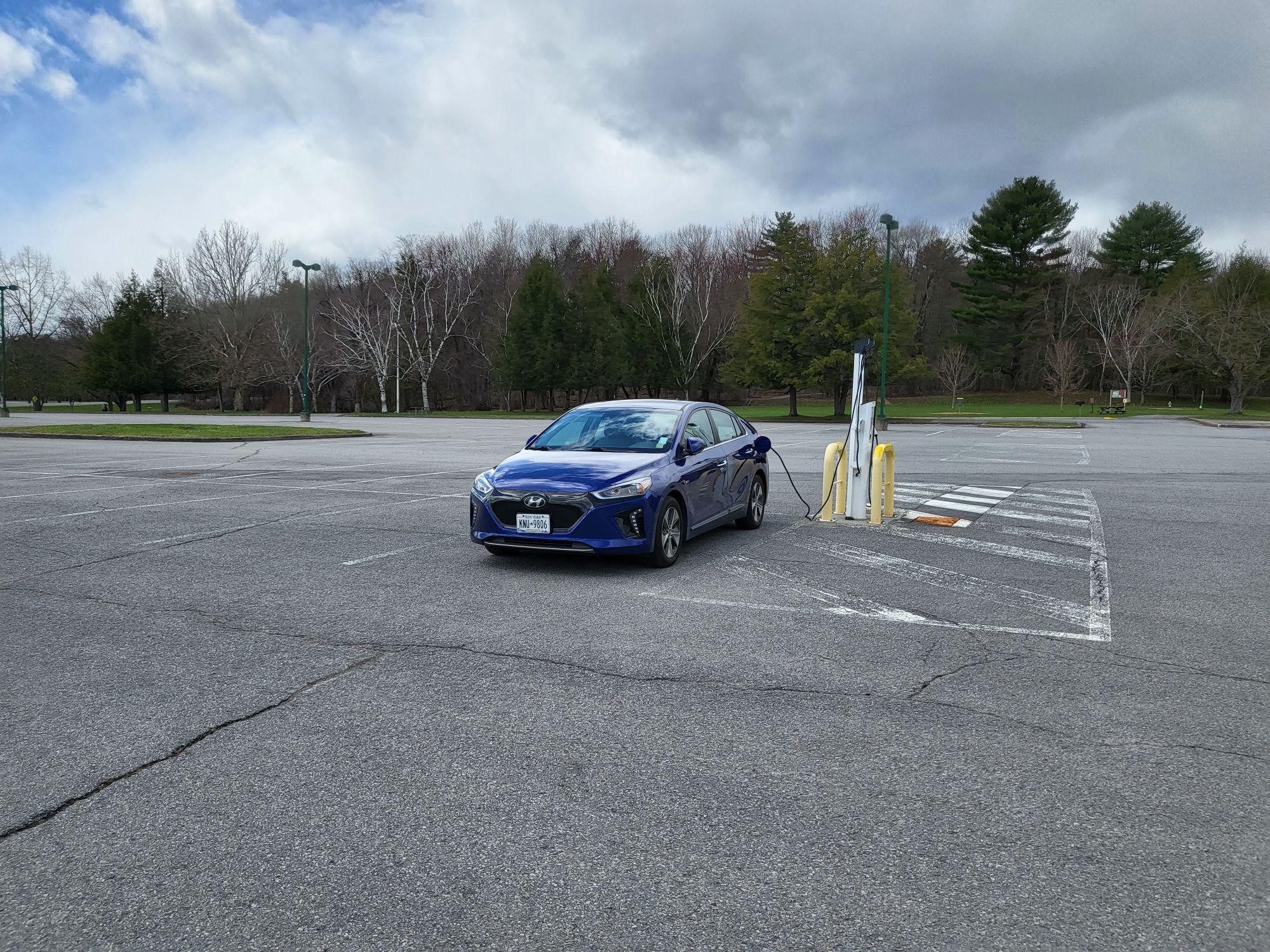 Saratoga Spa Peerless Pool Parking Lot | Saratoga Springs, NY | EV Station