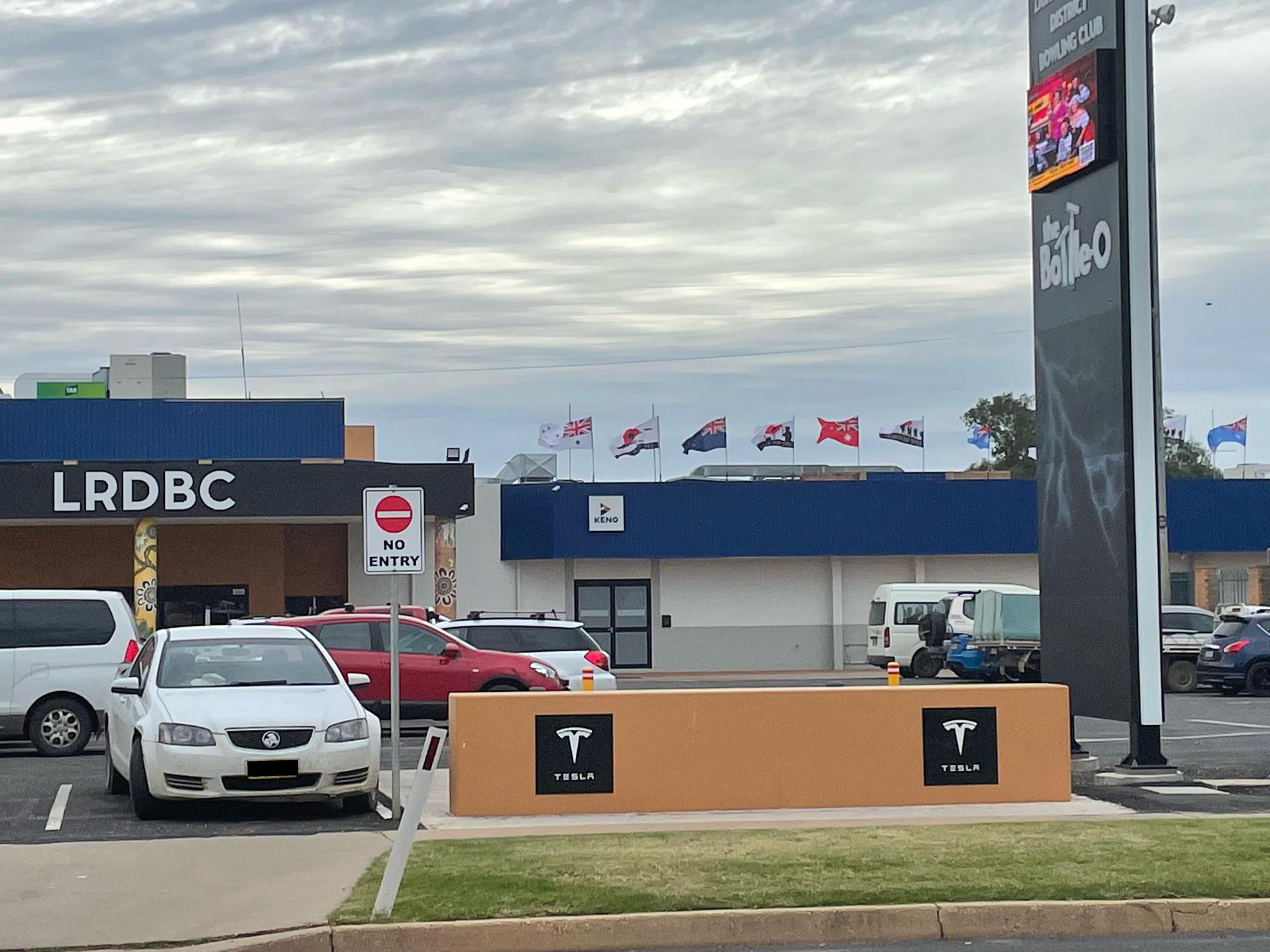 Lightning Ridge Bowling Club | Lightning Ridge, NSW | EV Station