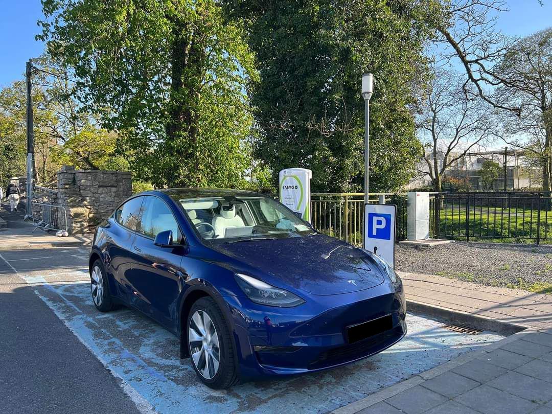 EasyGo Tullow Library | Tullow, CW | EV Station