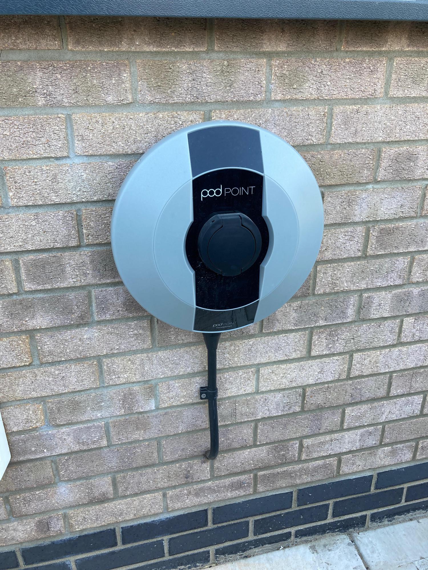 Phoenix | Unit 6 Great Northern Terrace, Lincoln LN5 8XF, UK | EV Station