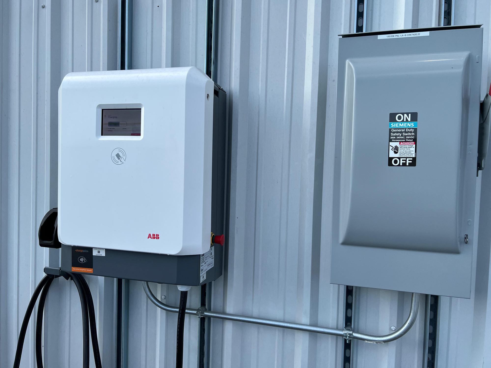 Victory Kia | Victoria, TX | EV Station