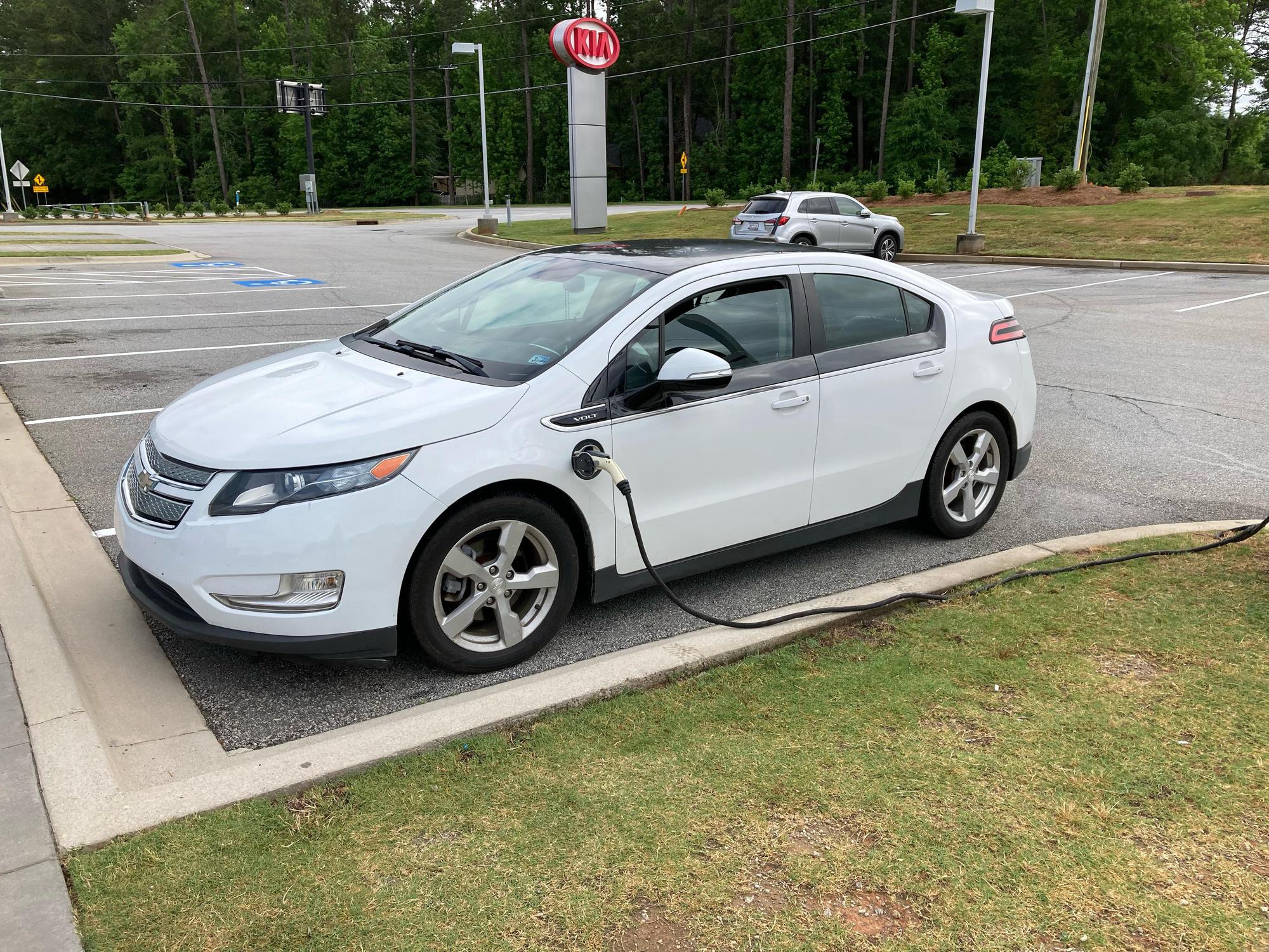 Evans Kia | Evans, GA | EV Station