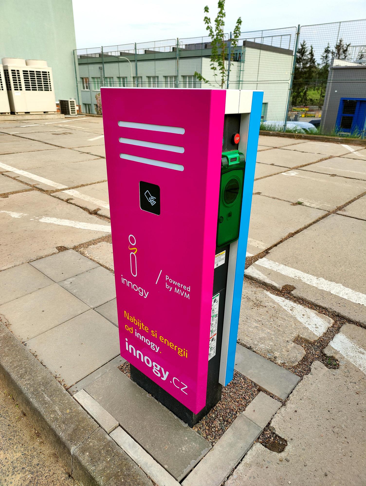 innogy - Traťová Brno | Traťová 653/3, 625 00 Brno, Czechia | EV Station