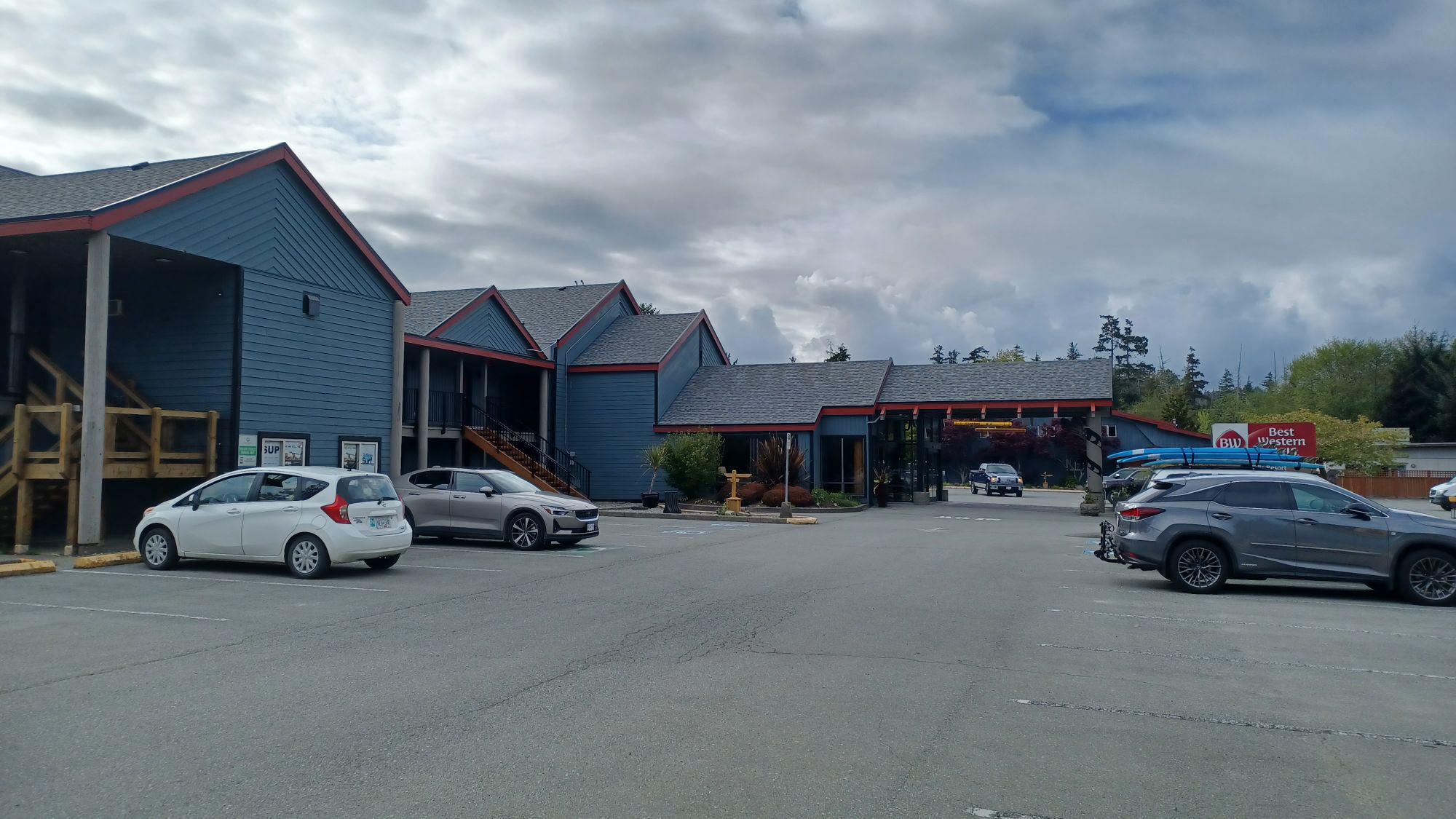 Best Western Tin Wis Resort | Tofino, BC | EV Station