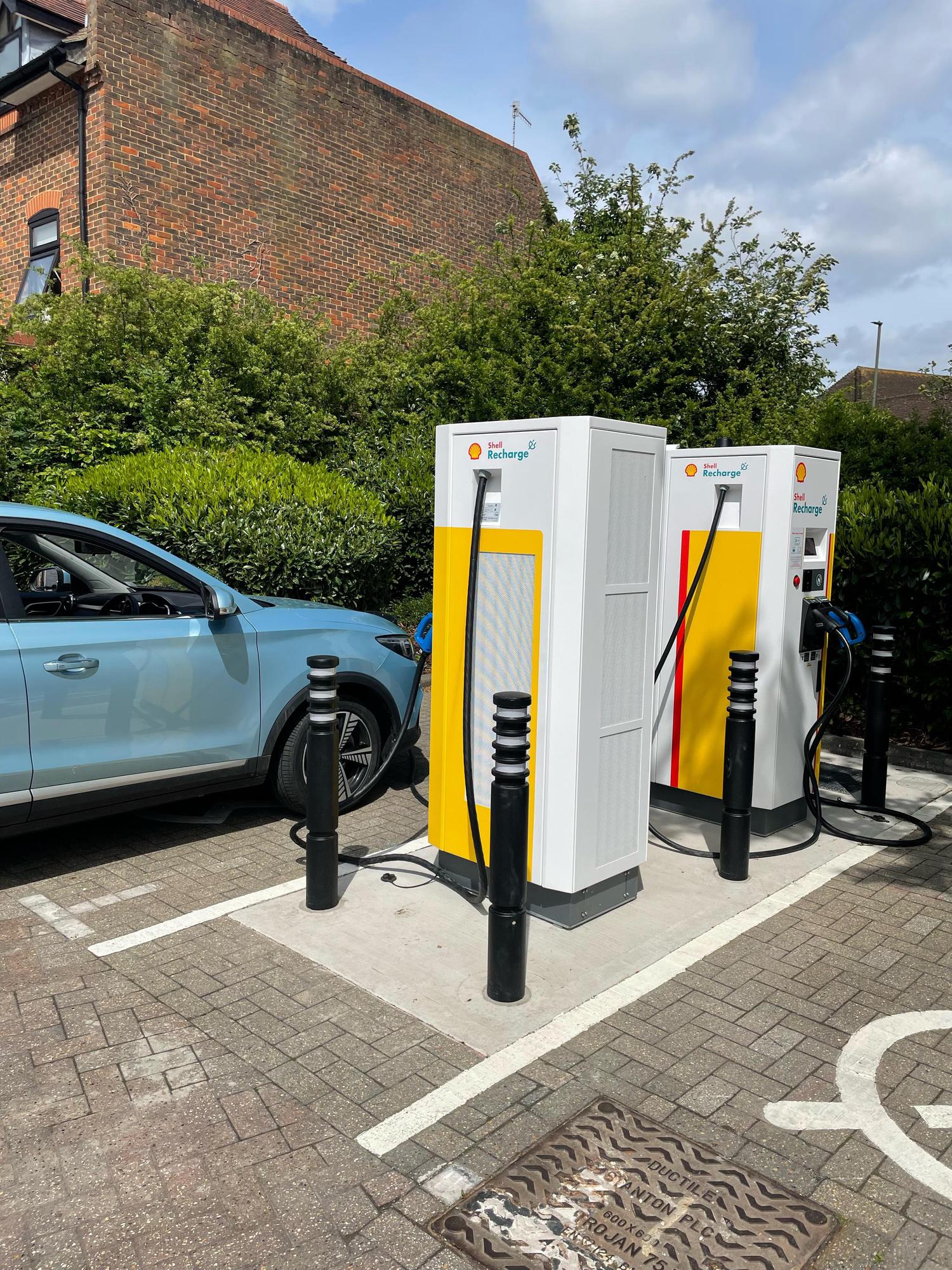 Waitrose Godalming Car Park | Bridge Street, Godalming, GU7 1HY, UK ...