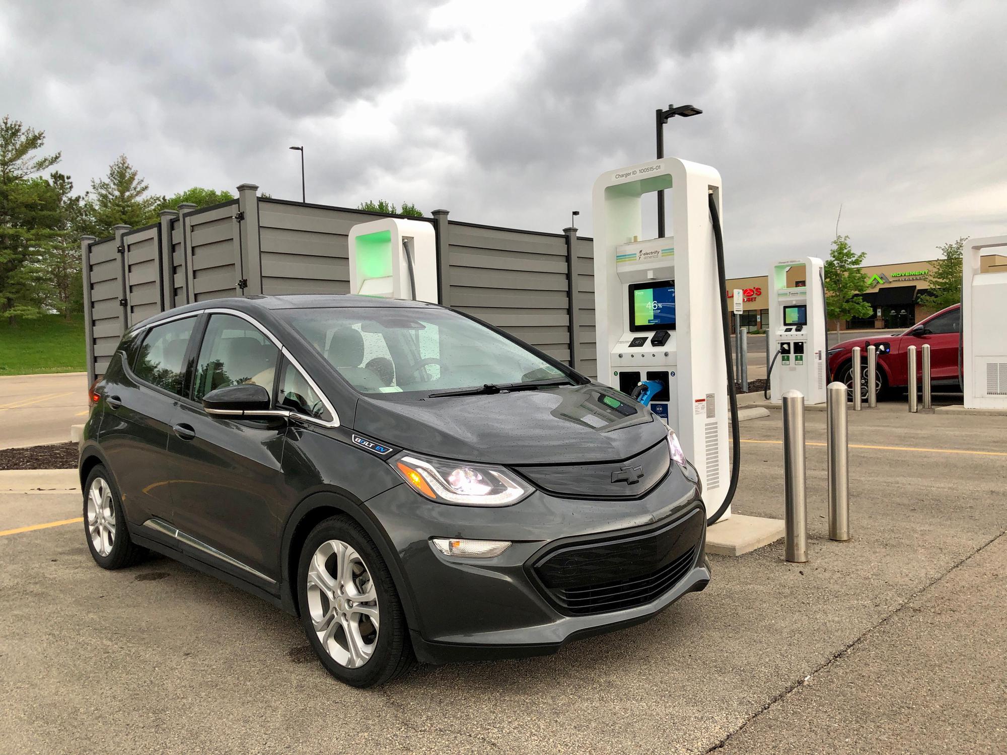 Sam’s Club | Rockford, IL | EV Station