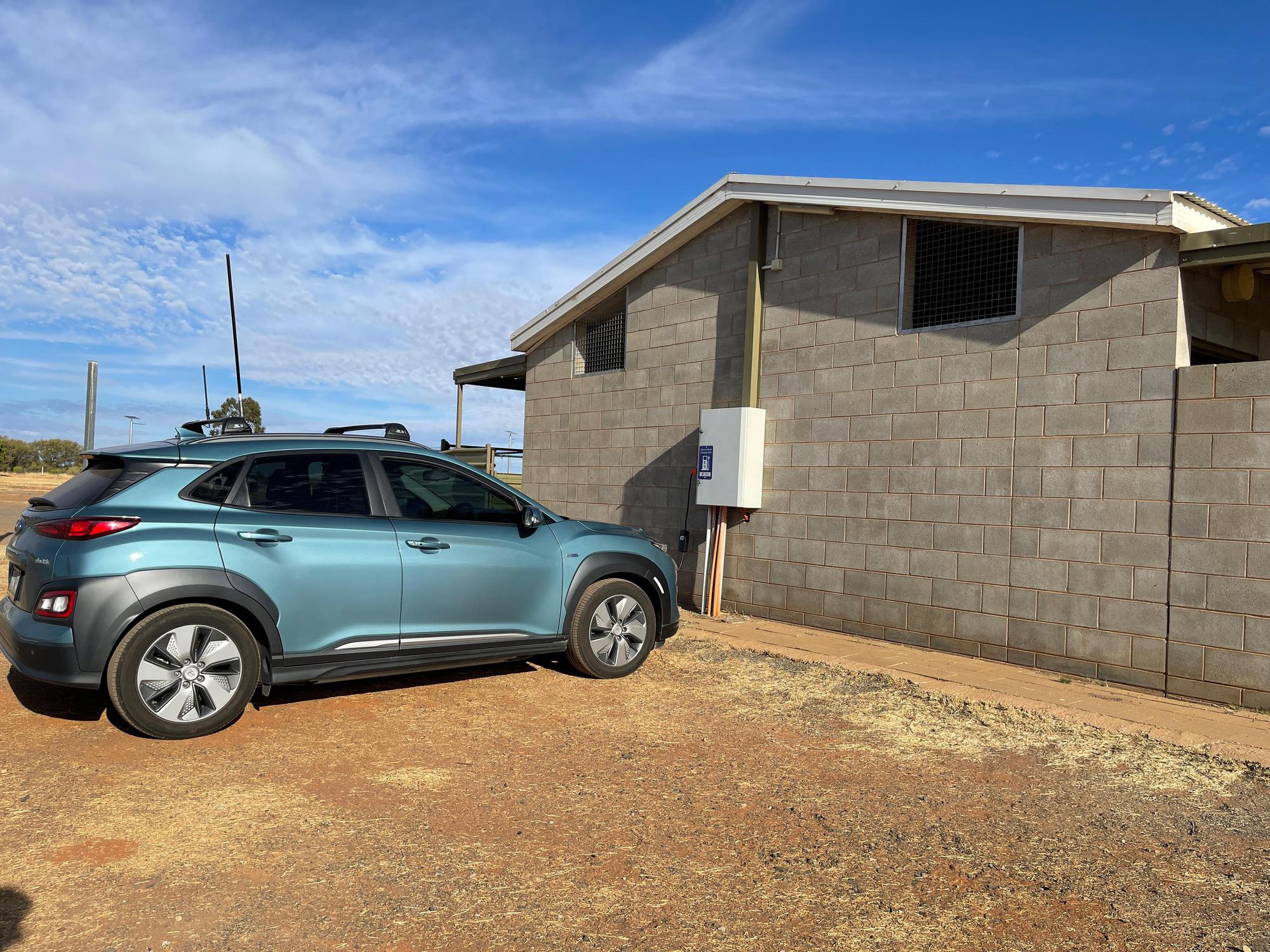 Kulgera Roadhouse and Caravan Park | Ghan, NT | EV Station