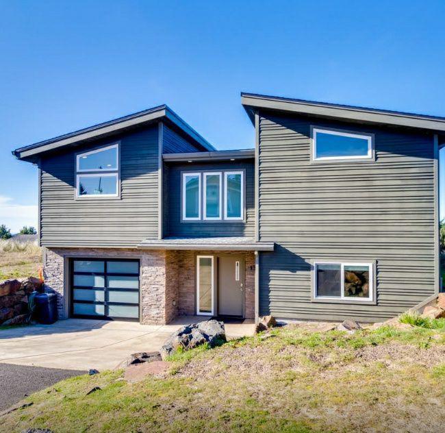 Crescent View | Tillamook, OR | EV Station