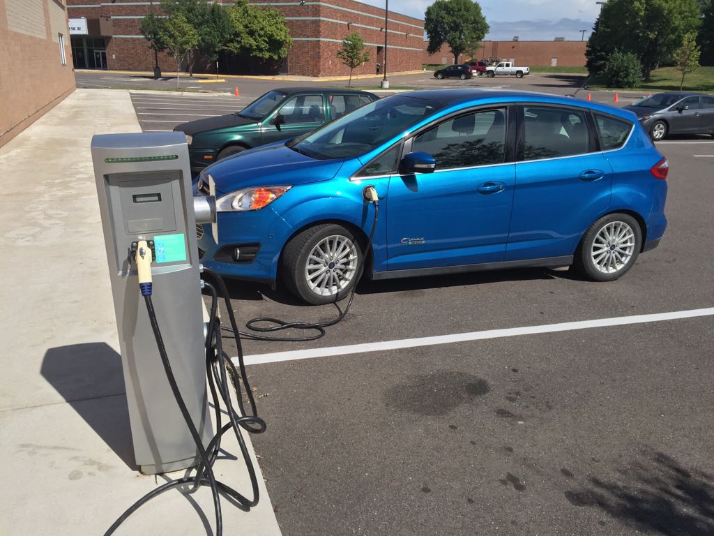 Goodwill | Maple Grove, MN | EV Station