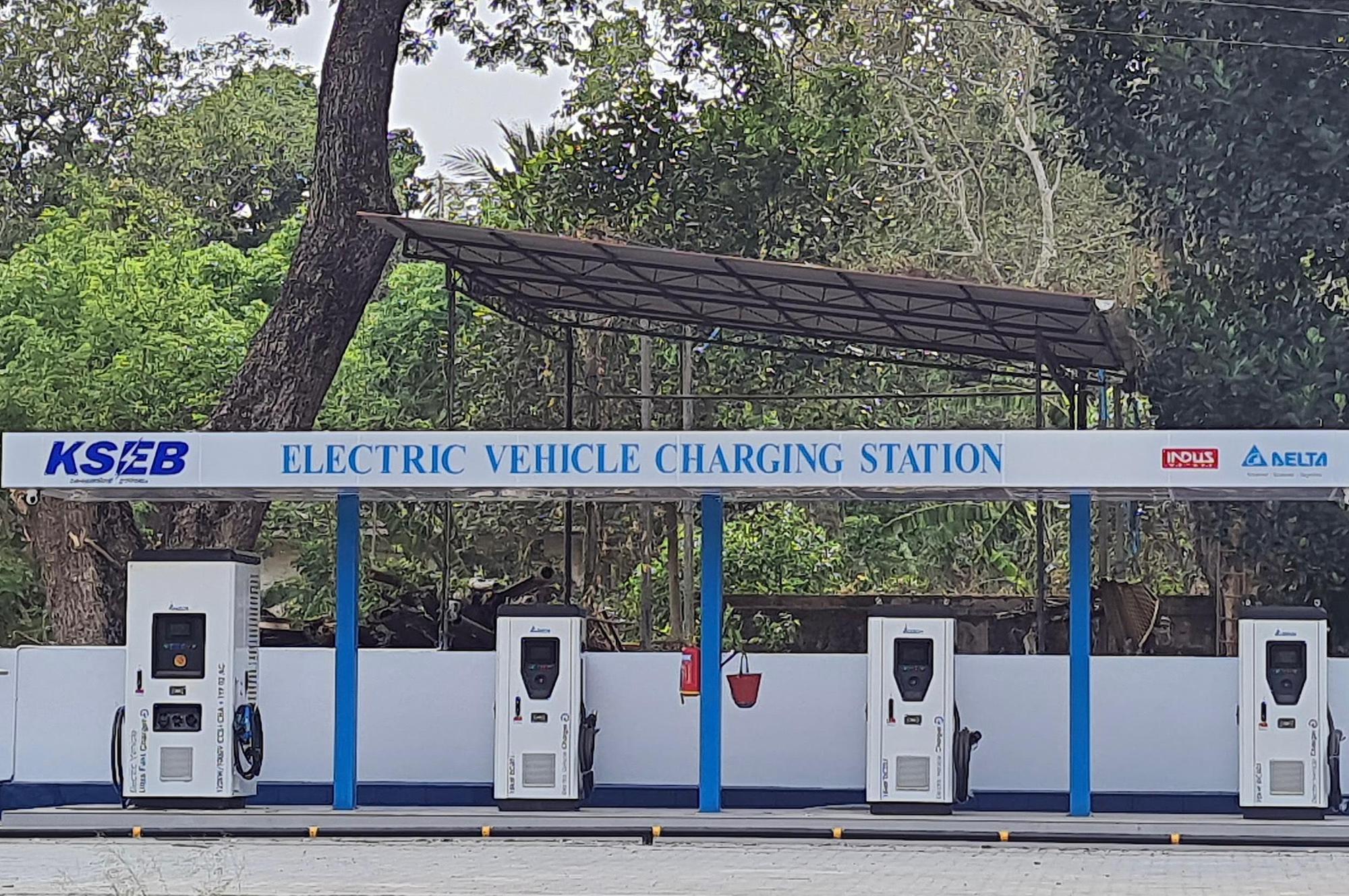 Kseb electric vehicle charging station store