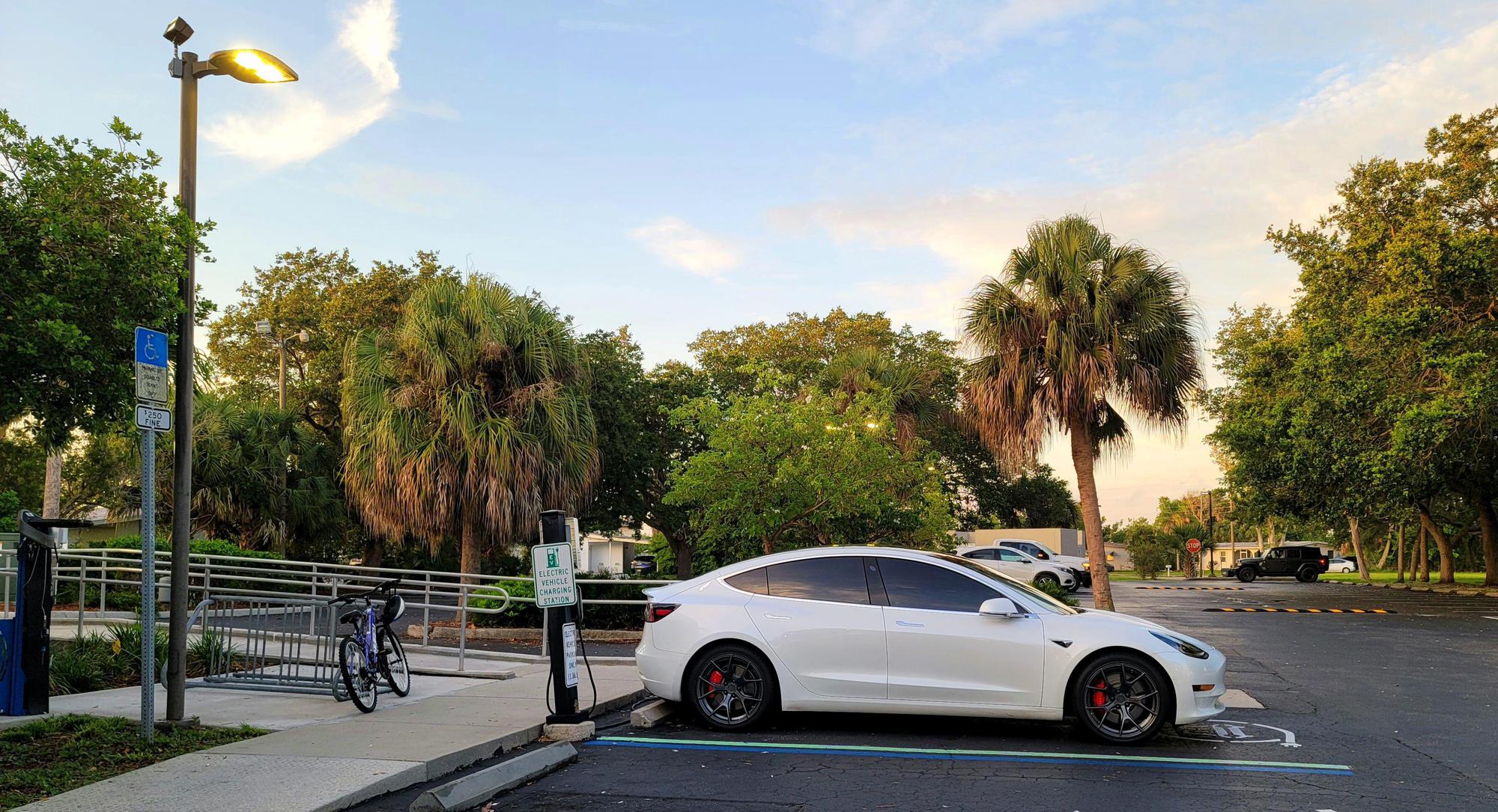 North Port Library | North Port, FL | EV Station