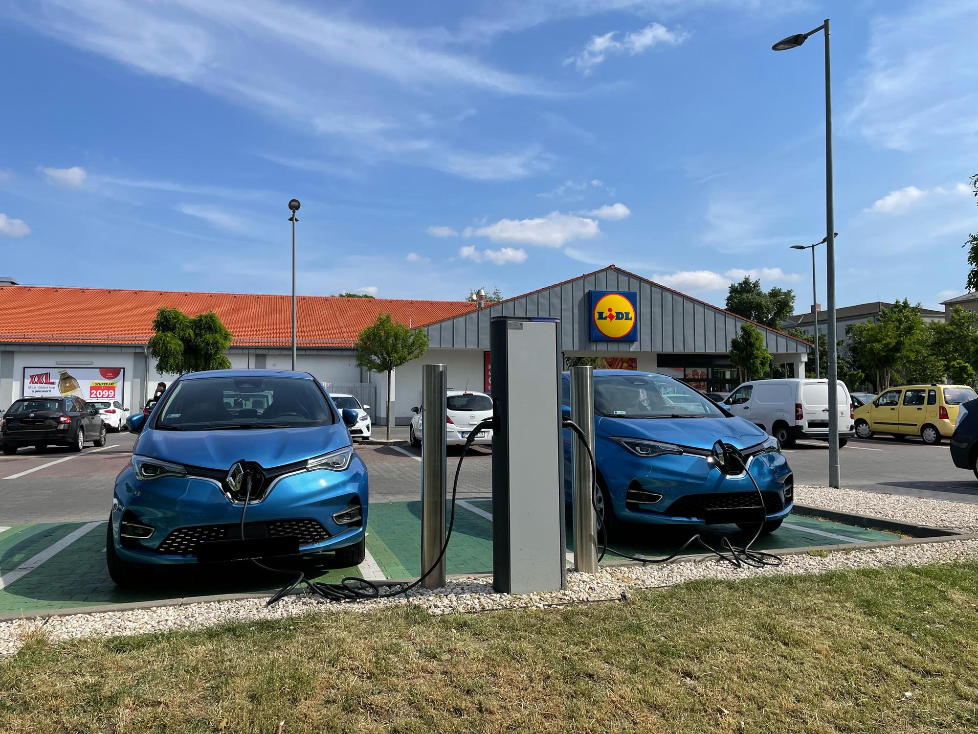 Lidl Budapest | Budapest, Mogyoródi út 23, 1149 Hungary | EV Station