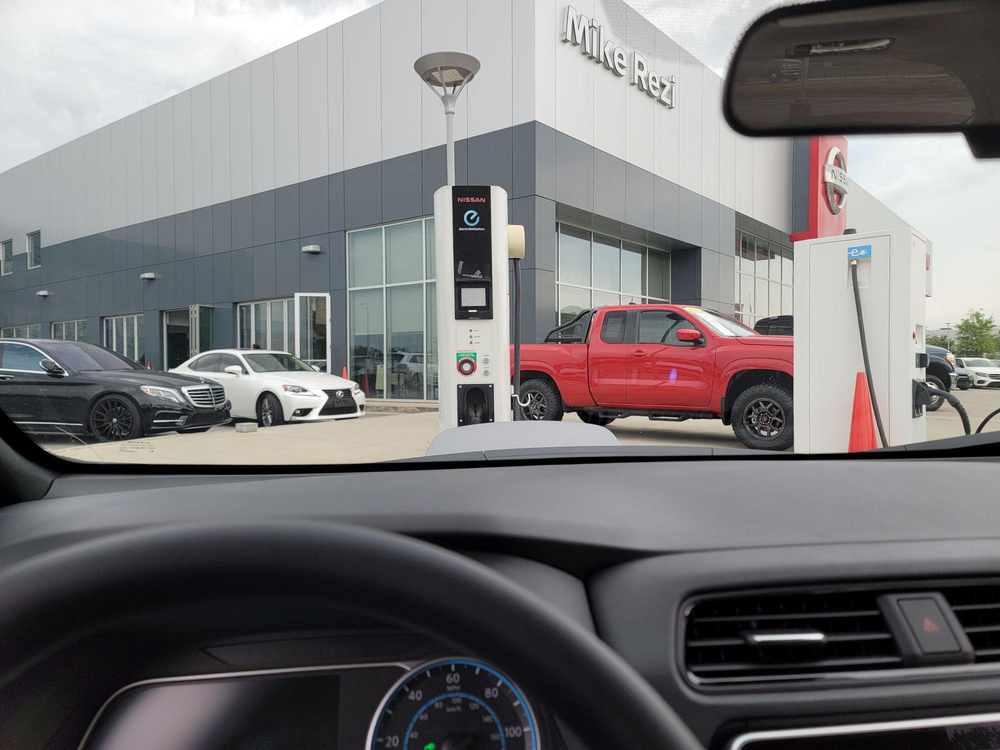 Mike Rezi Nissan Atlanta | Atlanta, GA | EV Station