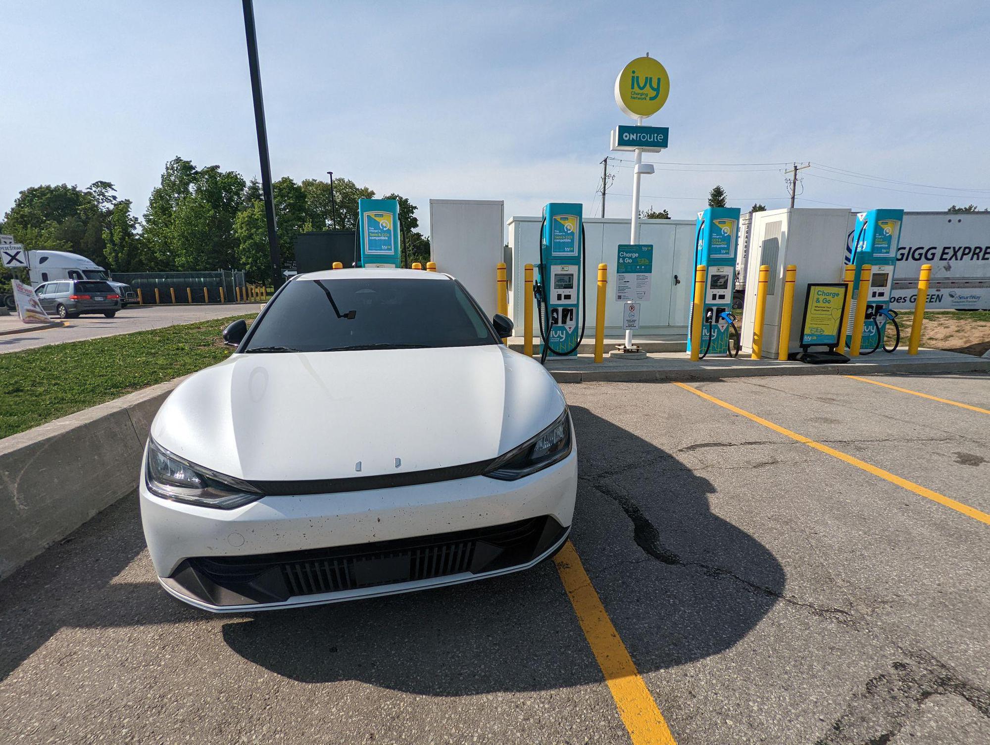 ONroute Cambridge North 401-Westbound | Cambridge, ON | EV Station