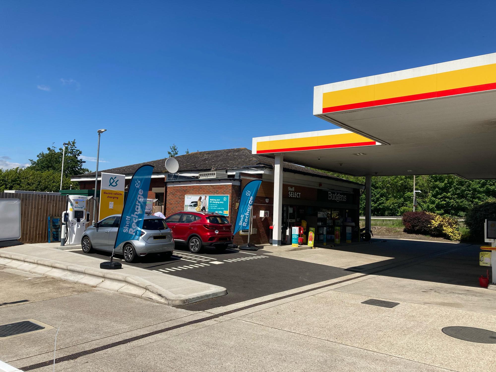 Shell Dover | Guston, England | EV Station