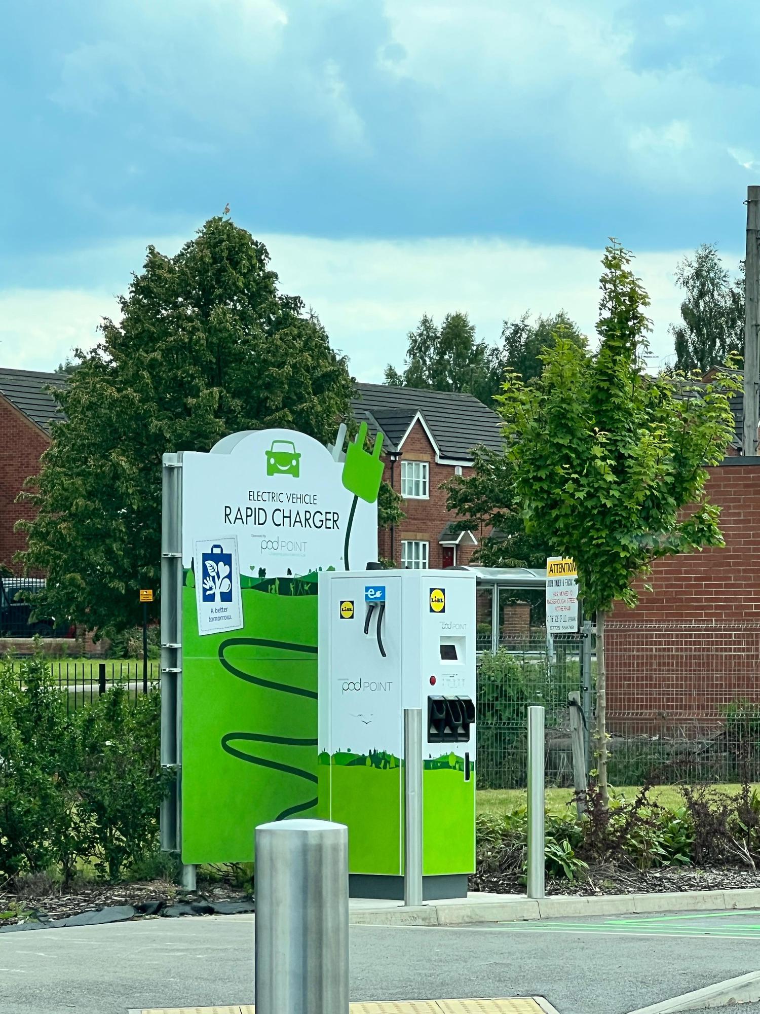 Lidl Doncaster Road | 2A Doncaster Rd, Rotherham S65 3ET, UK | EV Station