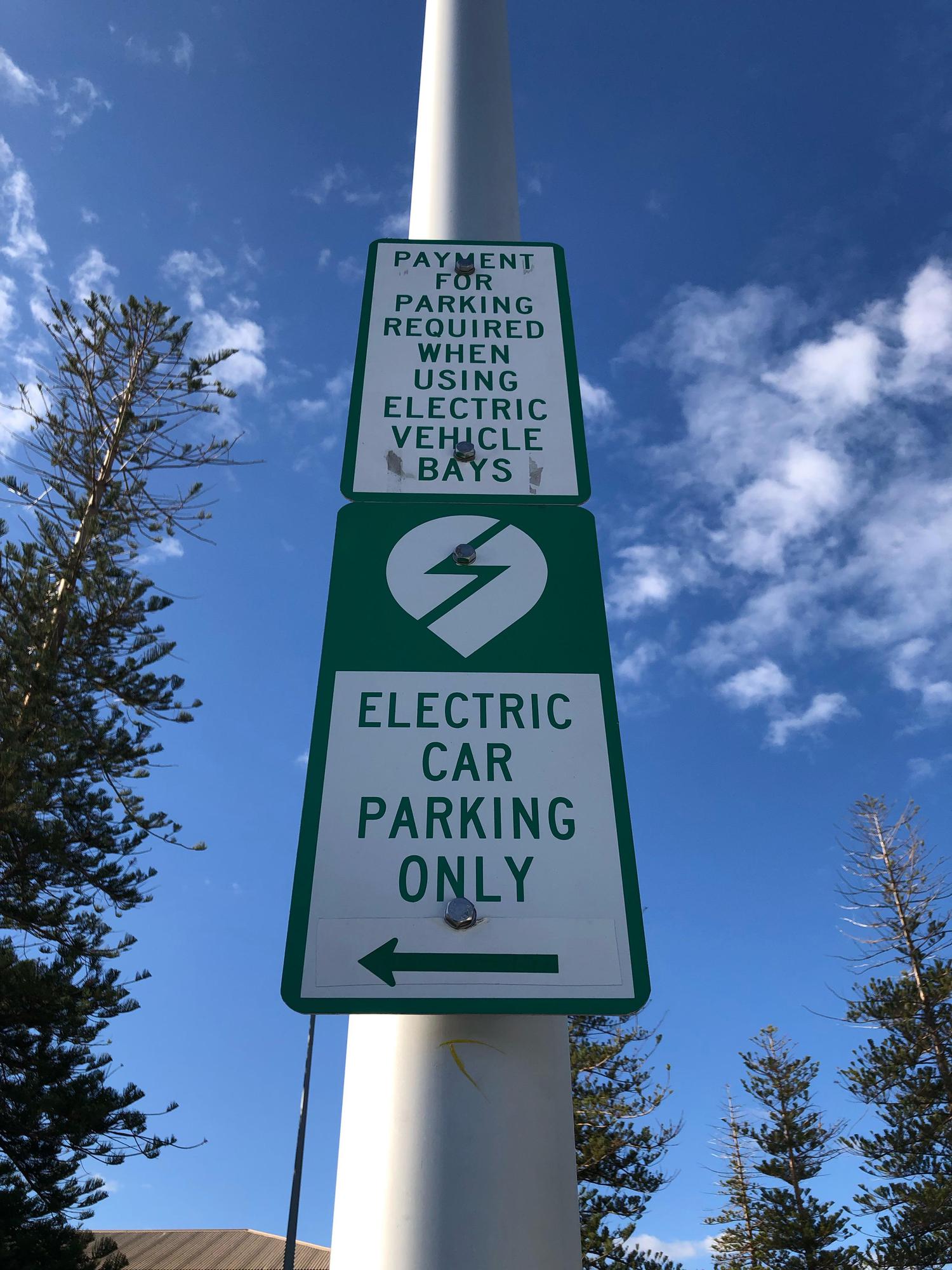 Marine Terrace Parking Lot | Fremantle, WA | EV Station