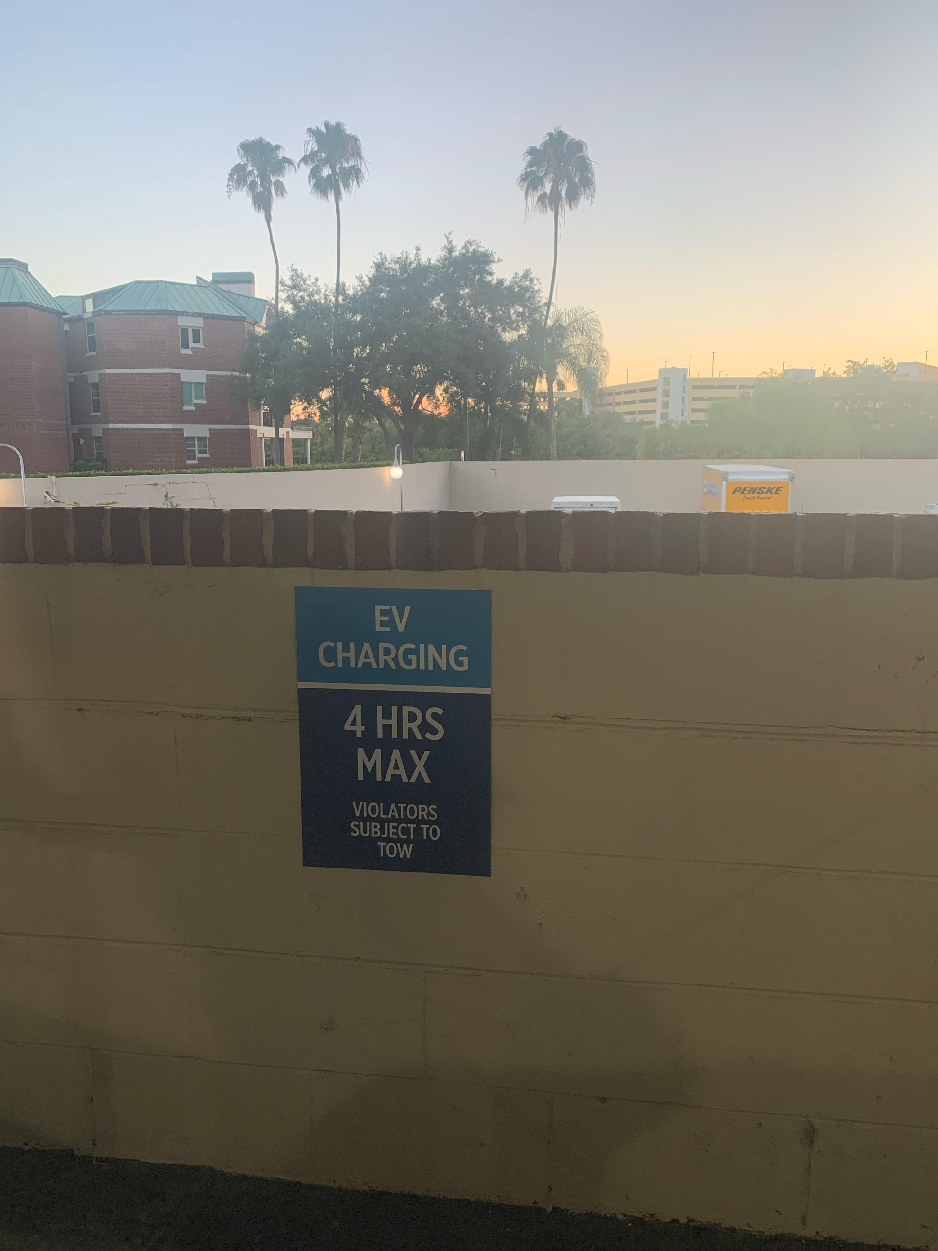 One Harbour Place | Tampa, FL | EV Station