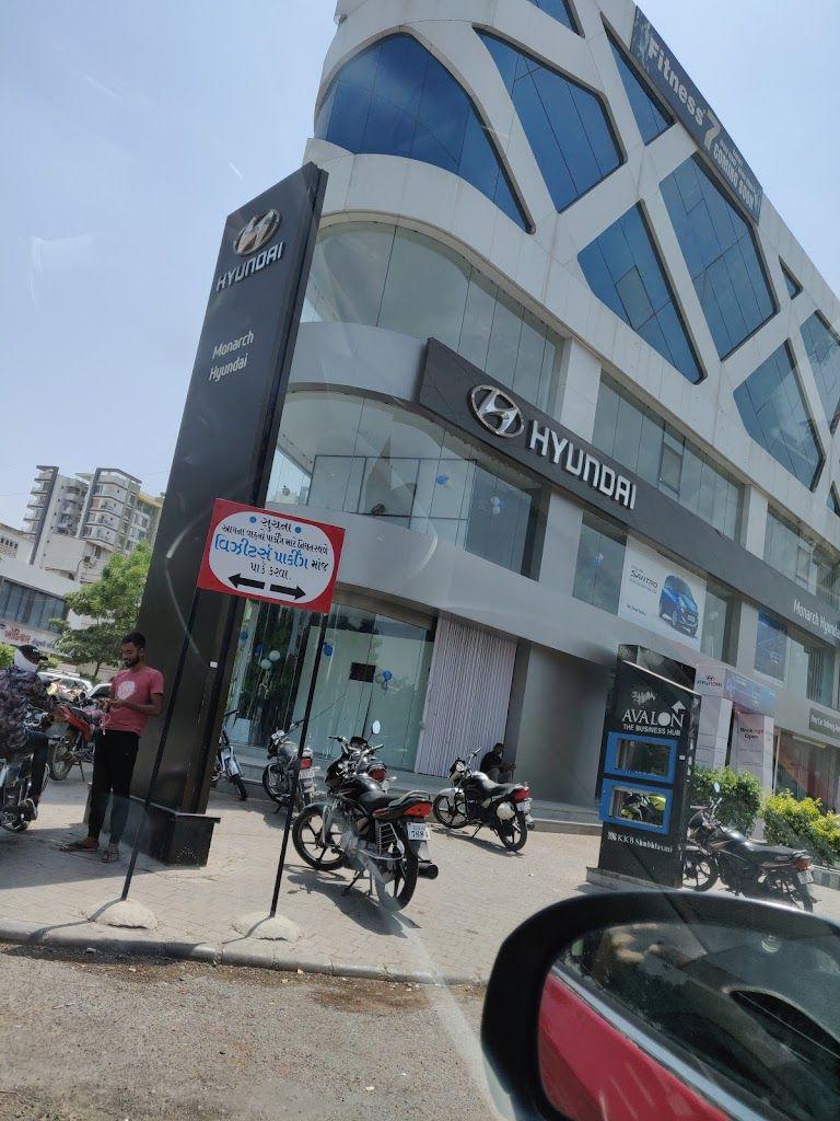 Monarch Hyundai (7.2kw) | Surat, GJ | EV Station